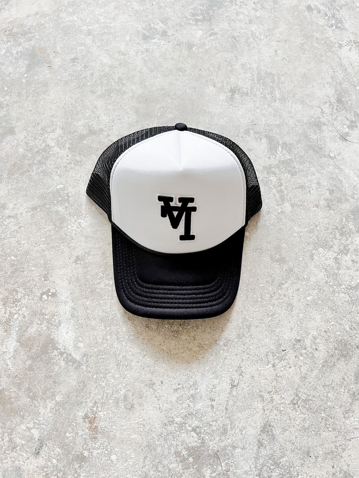 Custom Upside down LA trucker hat / cap 5 panel 3D puff logo | Grailed