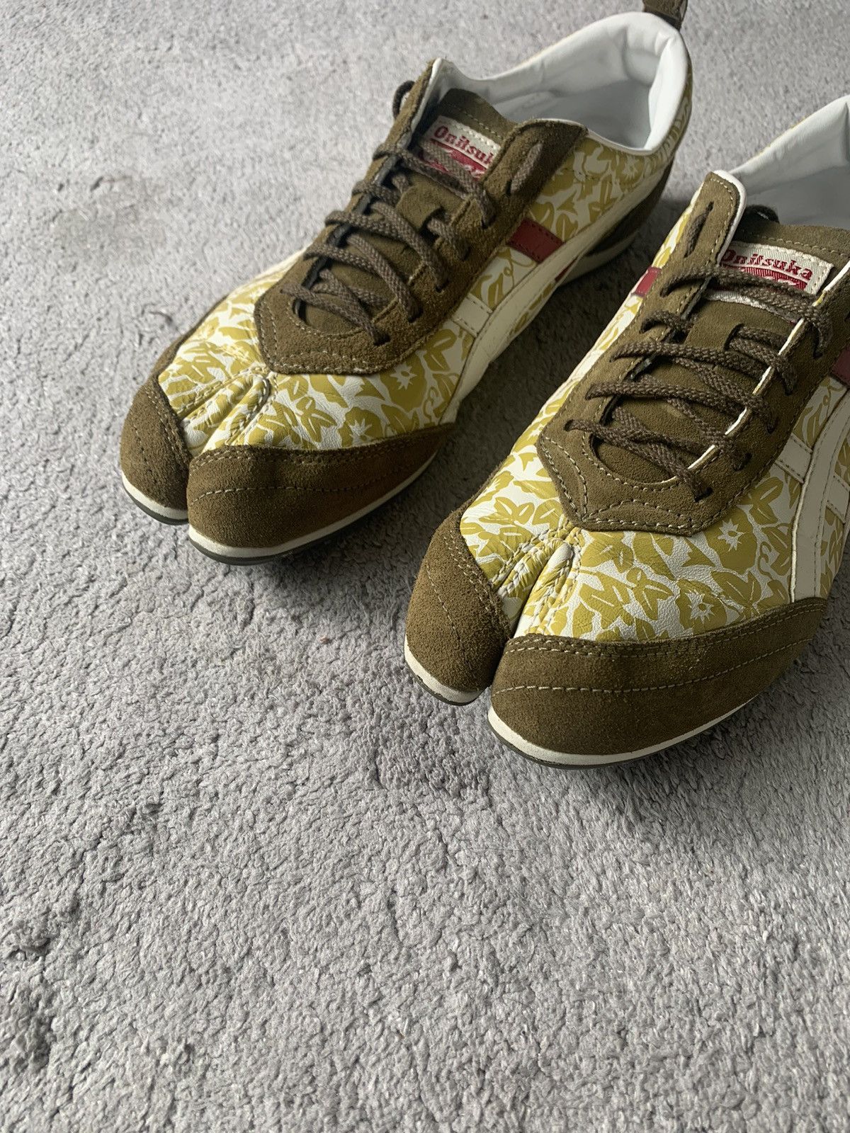 Asics × Onitsuka Tiger Very rare Onitsuka Tiger Marathon Tabi | Grailed