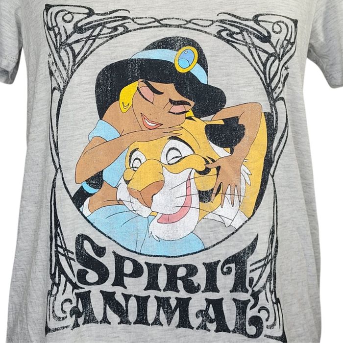 Disney Disney Aladdin Spirit Animal Jasmin Tee Shirt Size Medium | Grailed