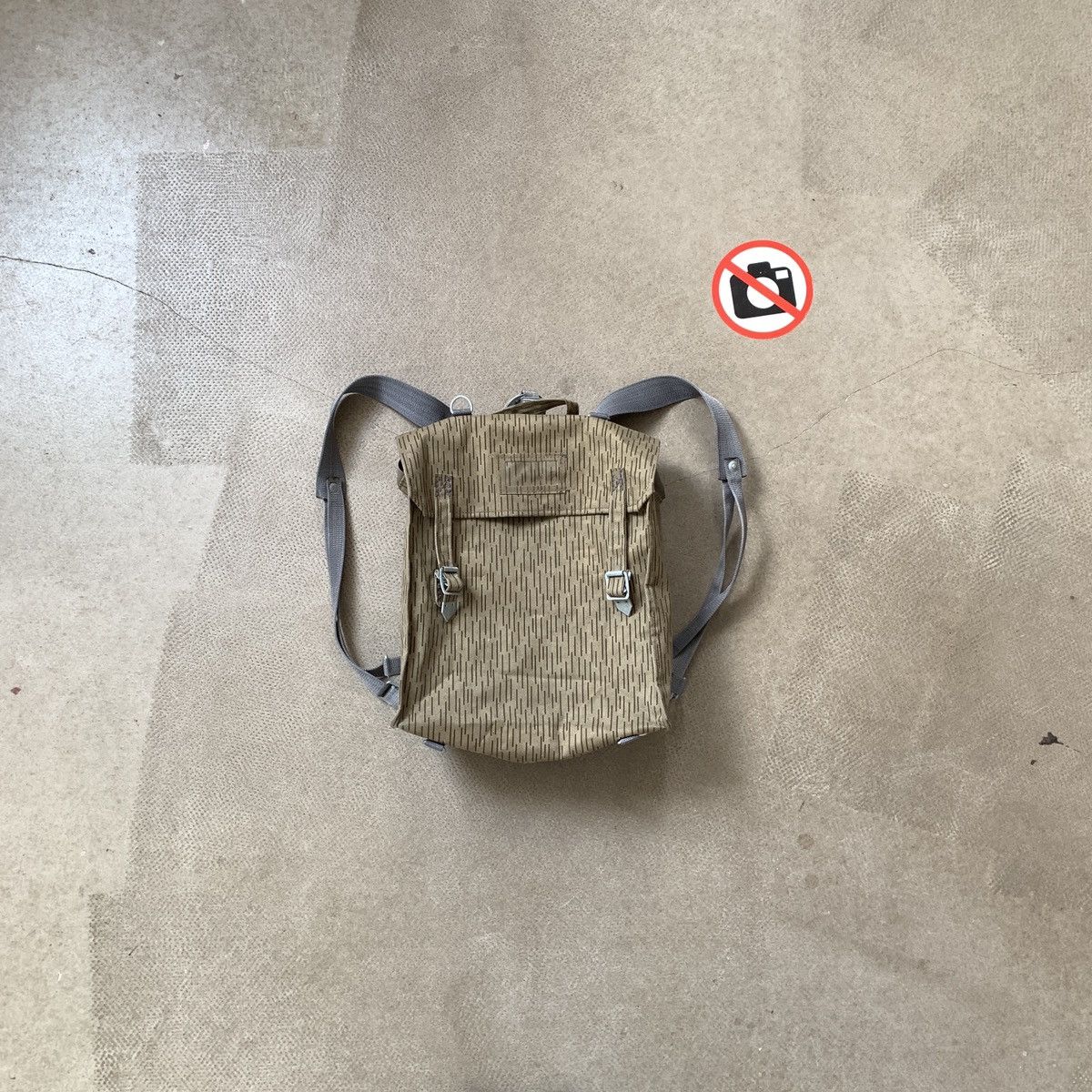 Vintage Vintage 1970 East Germany military Backpack | Grailed