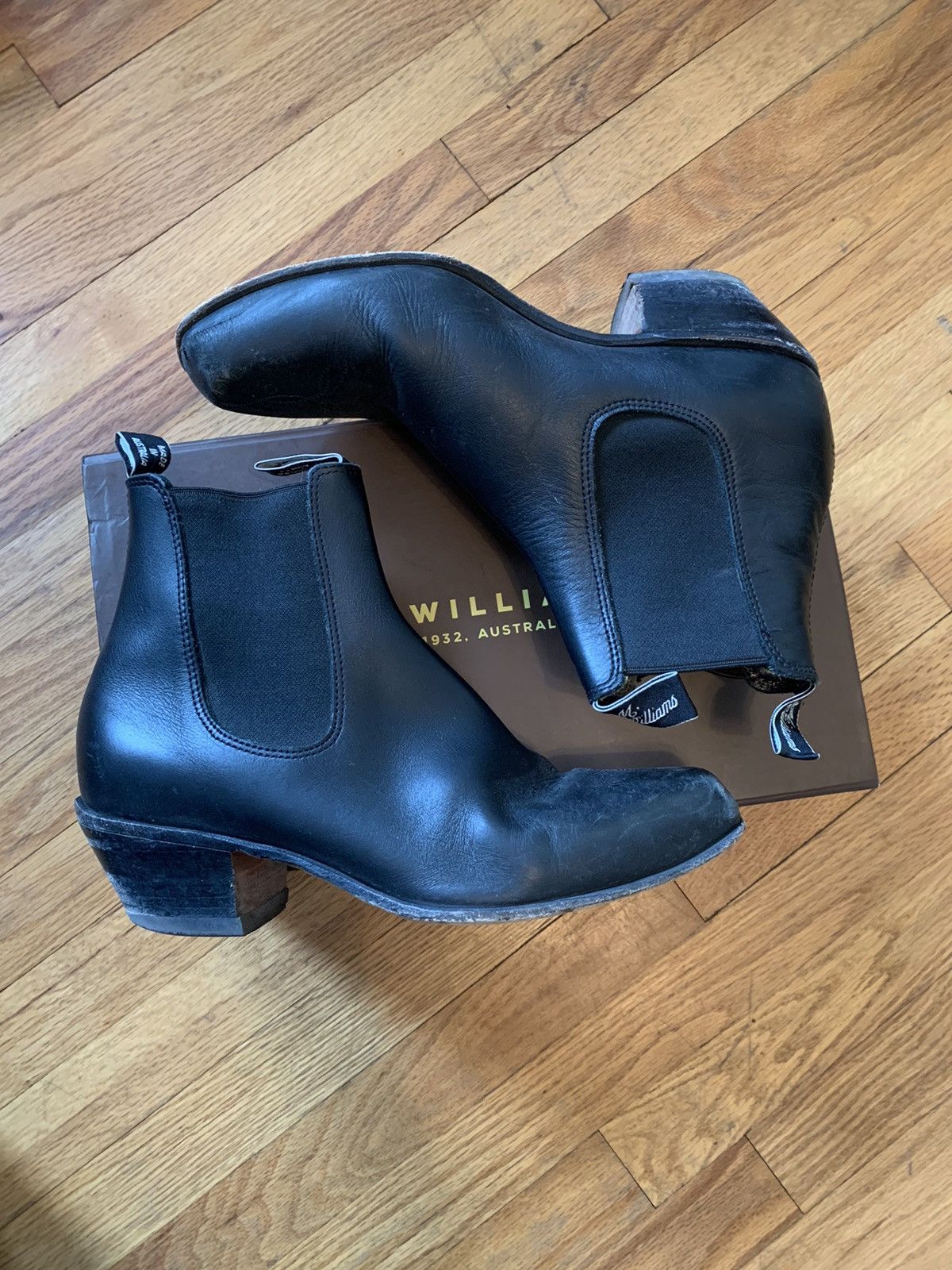 R.M. Williams Western Cuban Heel Chelsea Boot | Grailed