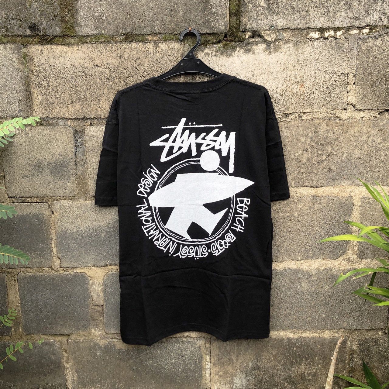 Stussy Stussy " BEACH ROOTS " Tee - Black | Grailed