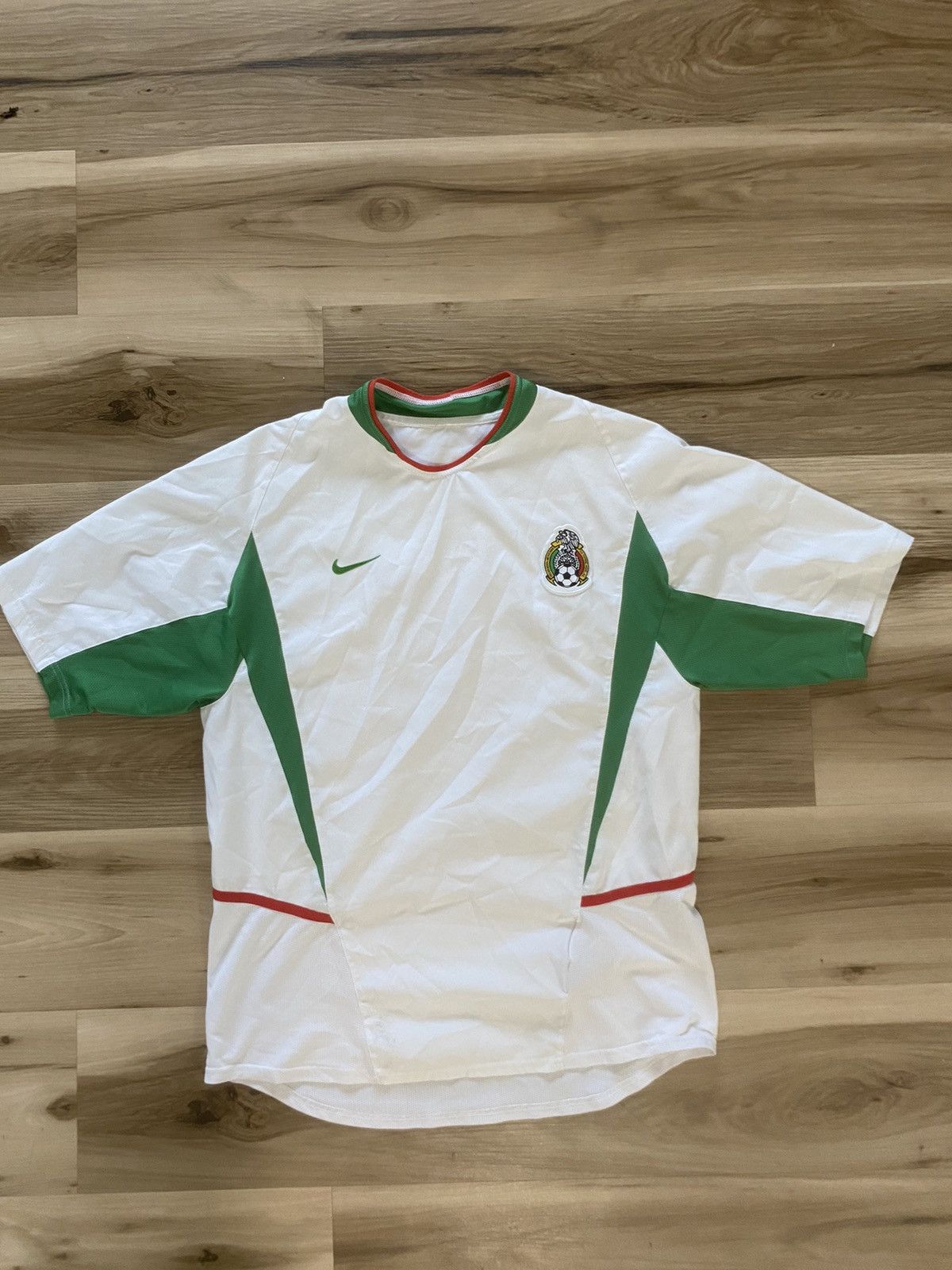 Nike Vintage Mexico soccer jersey x street wear | Grailed