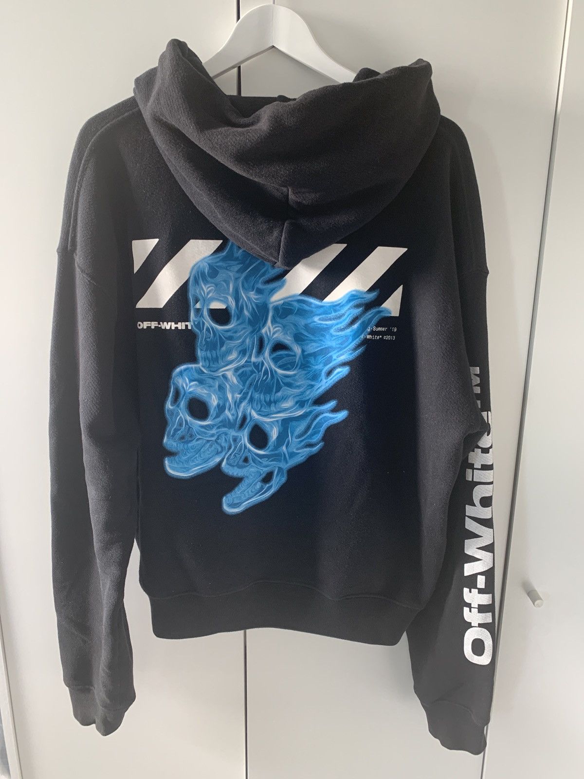 Off-White Diagonal skulls hoodie 2019 (super rare) | Grailed