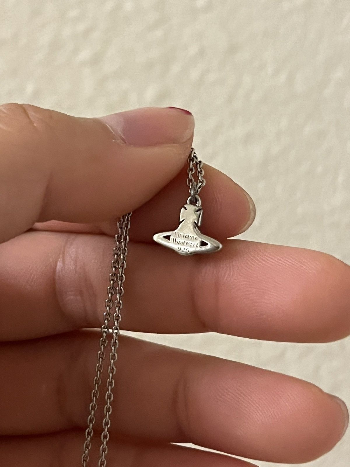 Vivienne westwood oslo pendant store