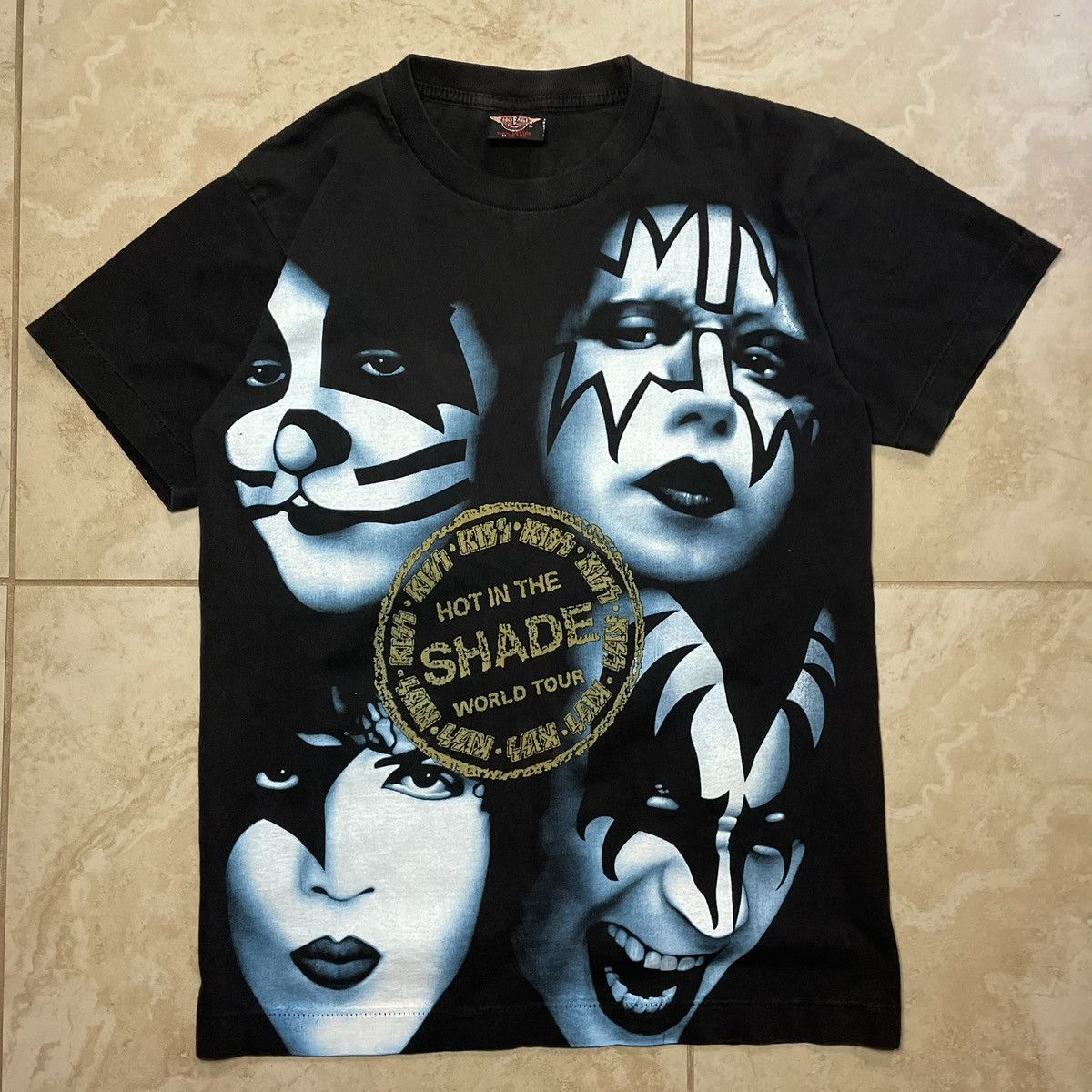 KISS × Vintage vintage 90s Kiss Hot in The Shade AOP mall goth band tee ...