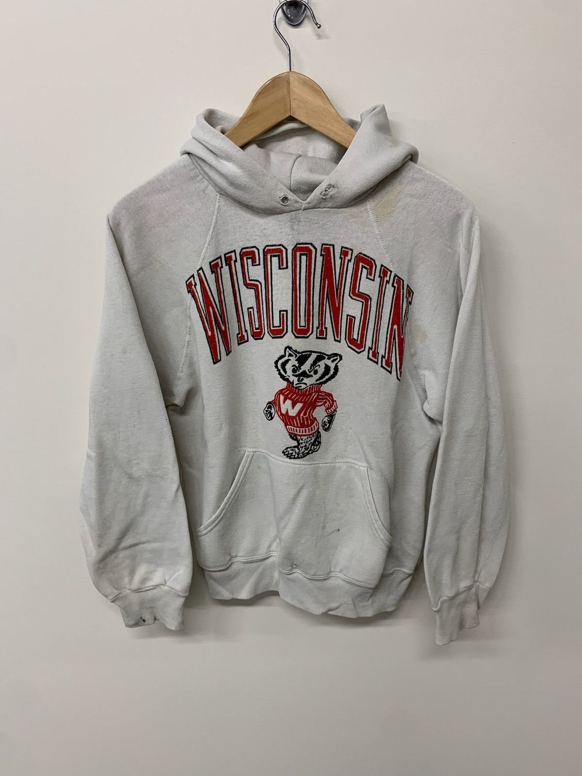 Vintage Vintage University of Wisconsin Badgers Hooded Sweatshirt | Grailed