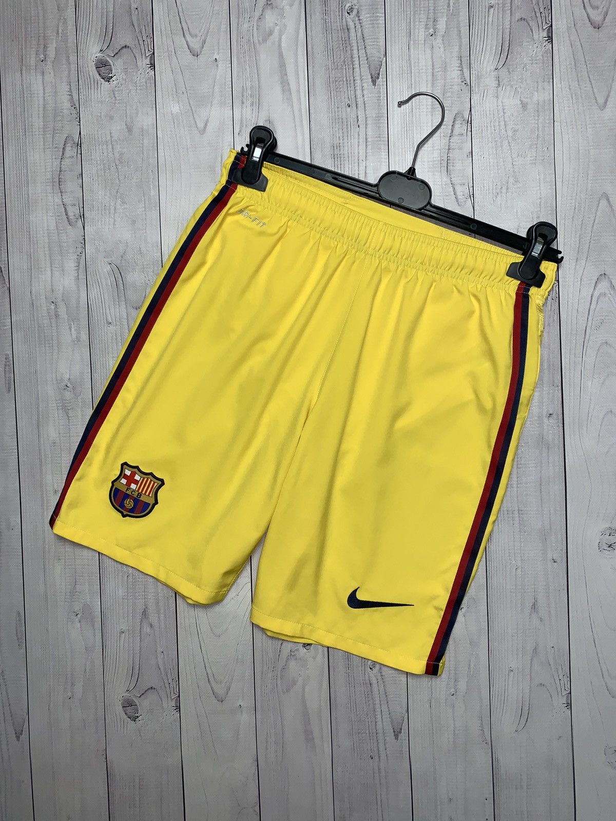 F.C. Barcelona × Nike × Vintage Vintage Nike Barcelona shorts yellow ...