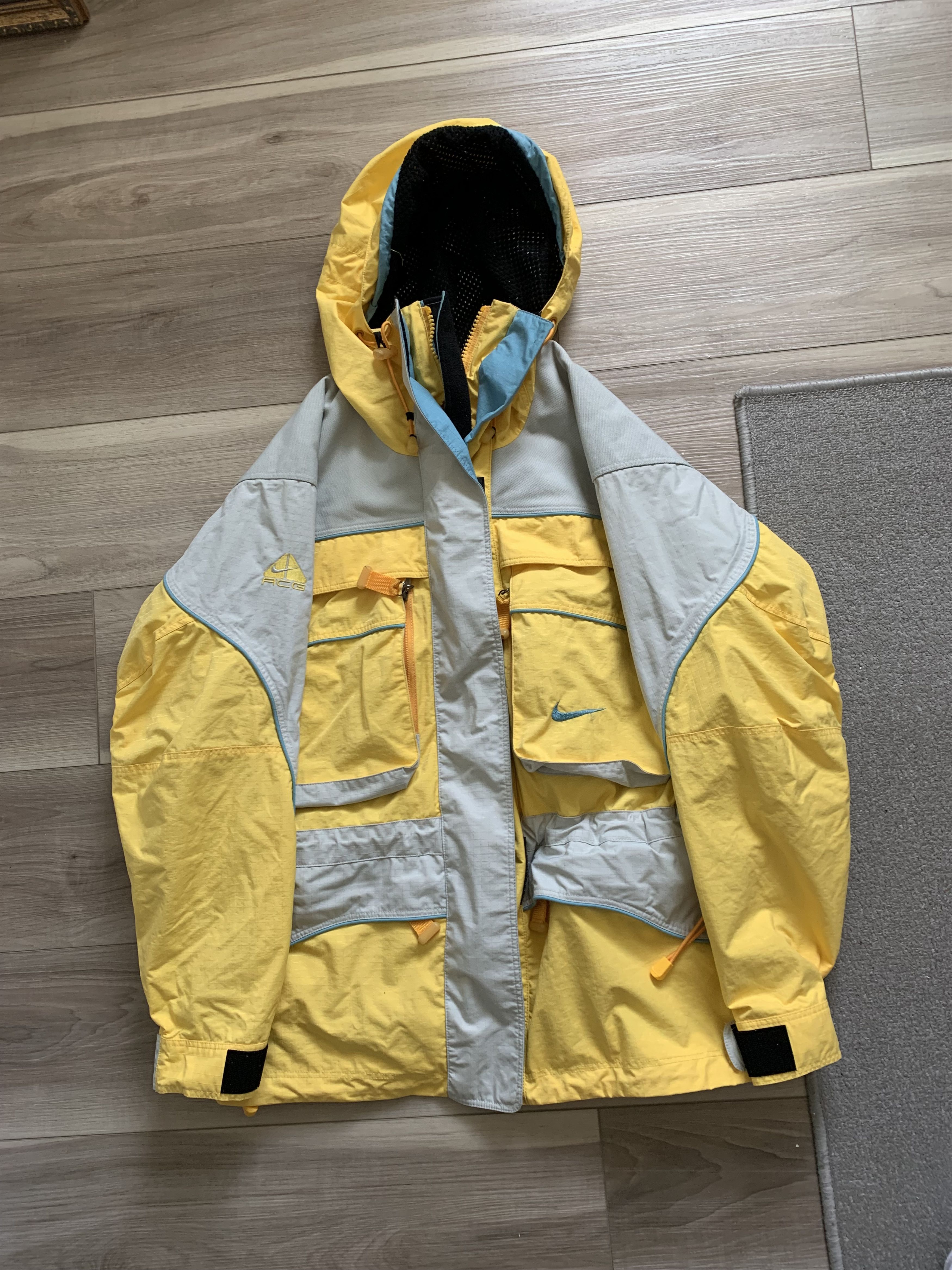 Nike 1990s NIKE ACG SNOWBOARDING JACKET / SMALL CHECK | Grailed