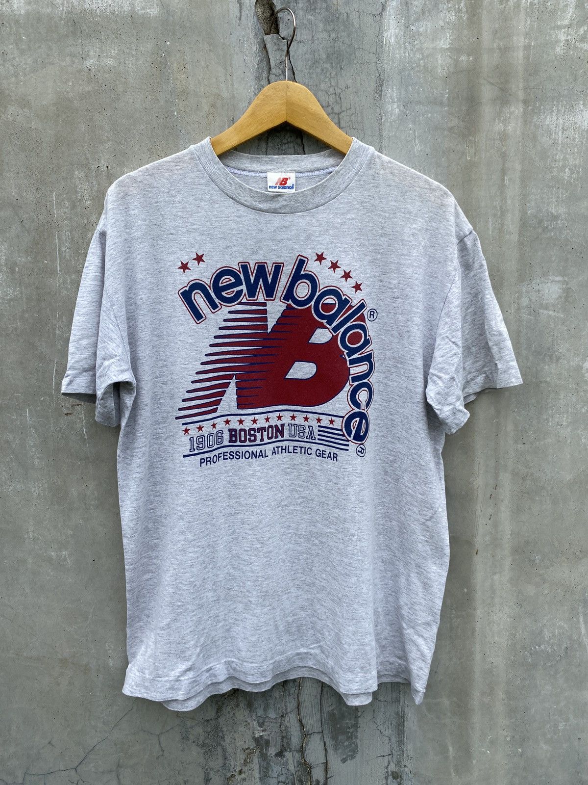 New Balance × Streetwear × Vintage Vintage 90s New Balance Tshirt Rare ...