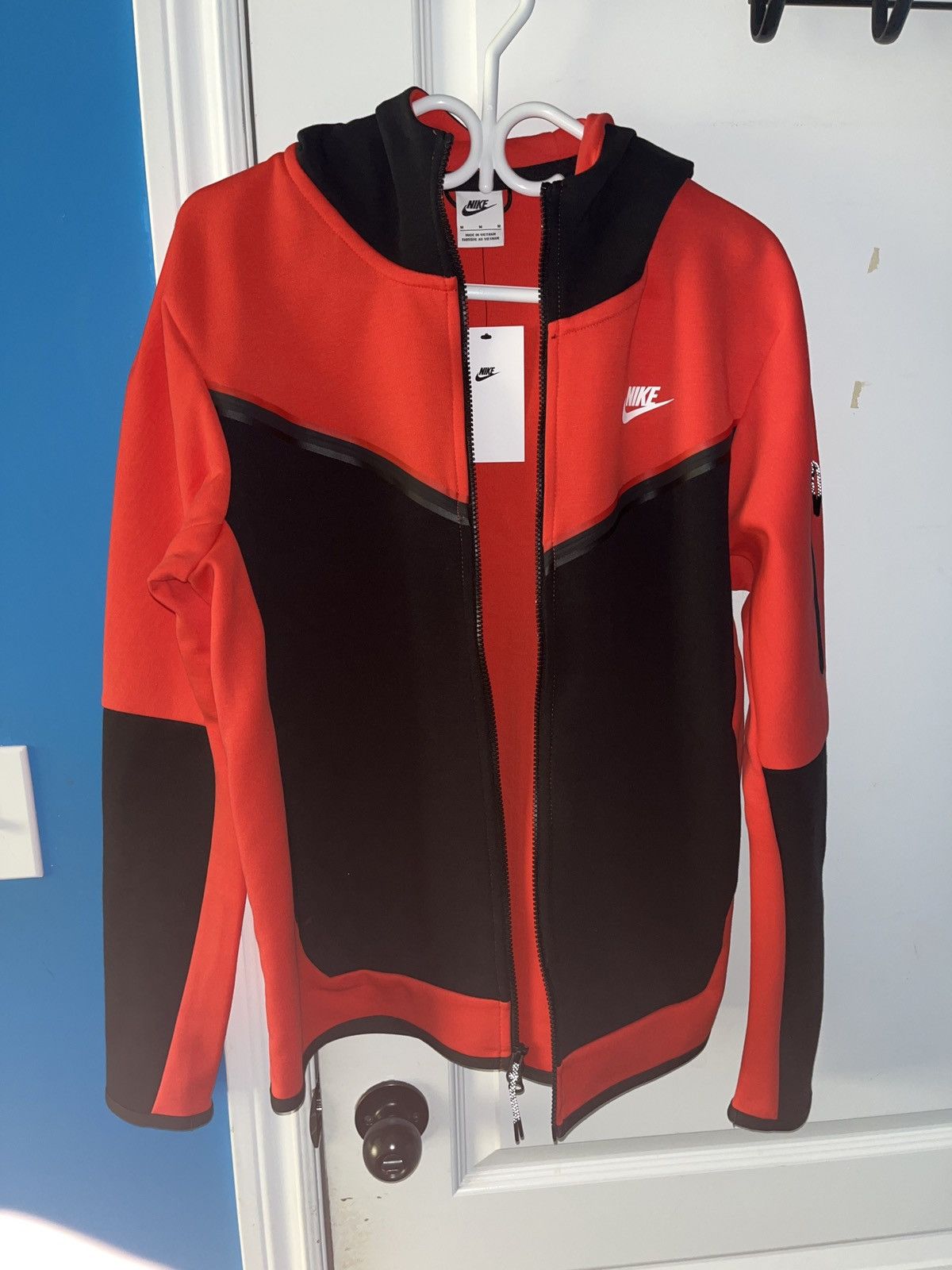 Nike Nike Tech fleece crimson | Grailed