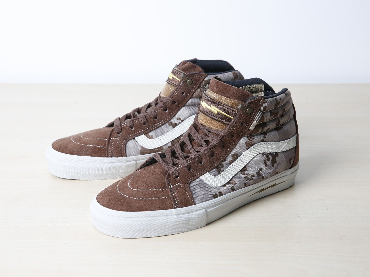 Vans Vans Syndicate x DEFCON Sk8-Hi Notchback Pro S 'Digital Camo ...