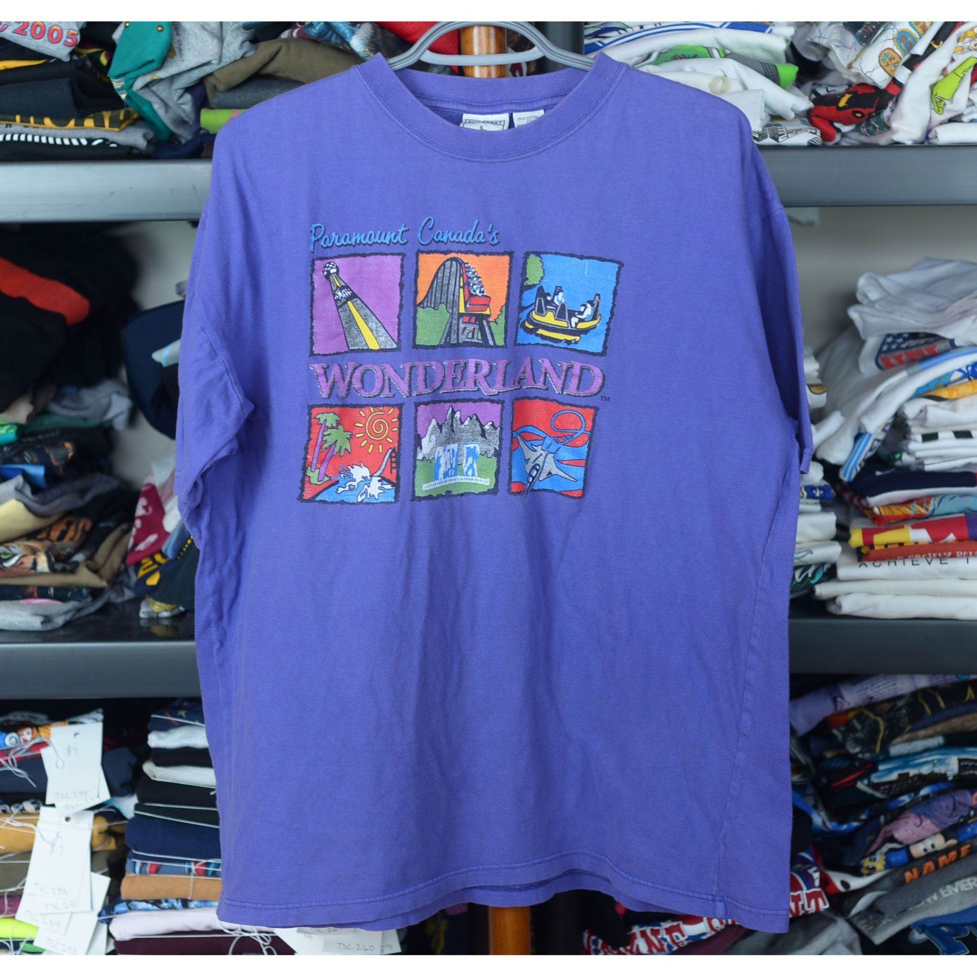 Vintage 90s Canada's Wonderland Men's Large Purple VTG Tee | Grailed