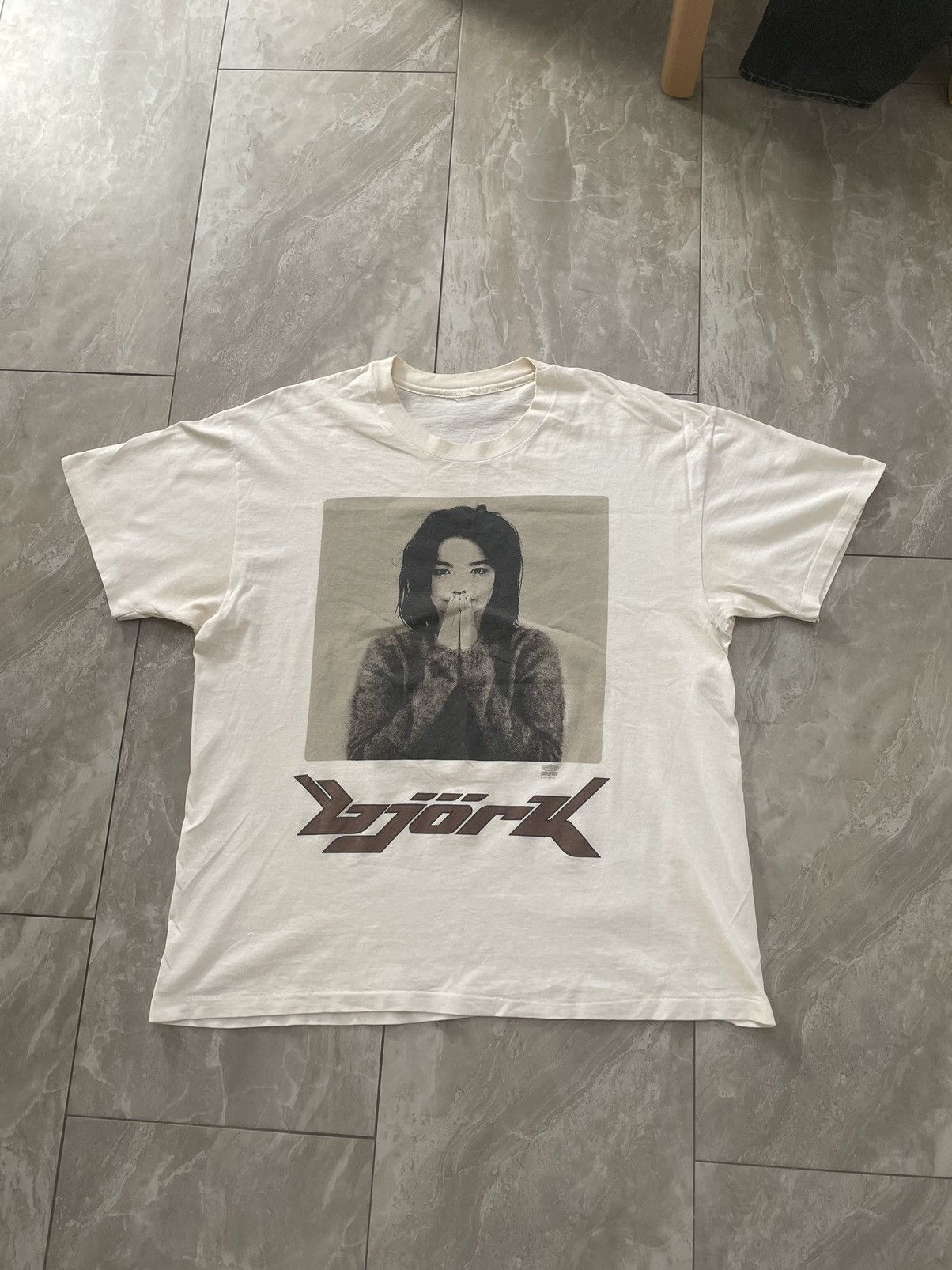 Band Tees × Vintage Vintage 1993 Bjork Debut Tee XL | Grailed