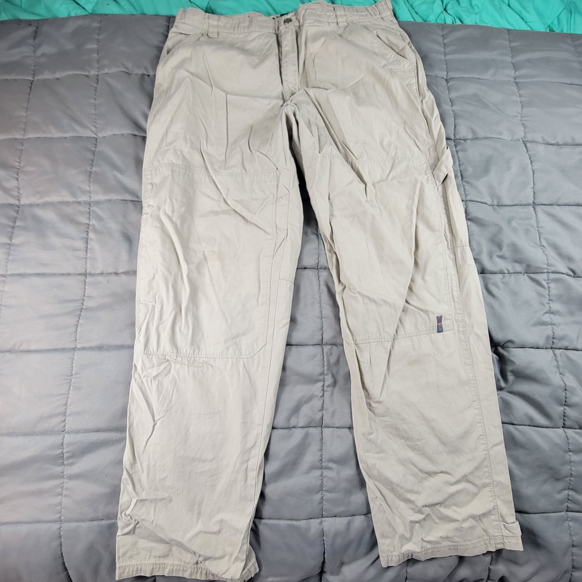 Nike ACG Nike ACG Mens 38 Beige Pants Hiking Outdoors Casual Workwear | Grailed