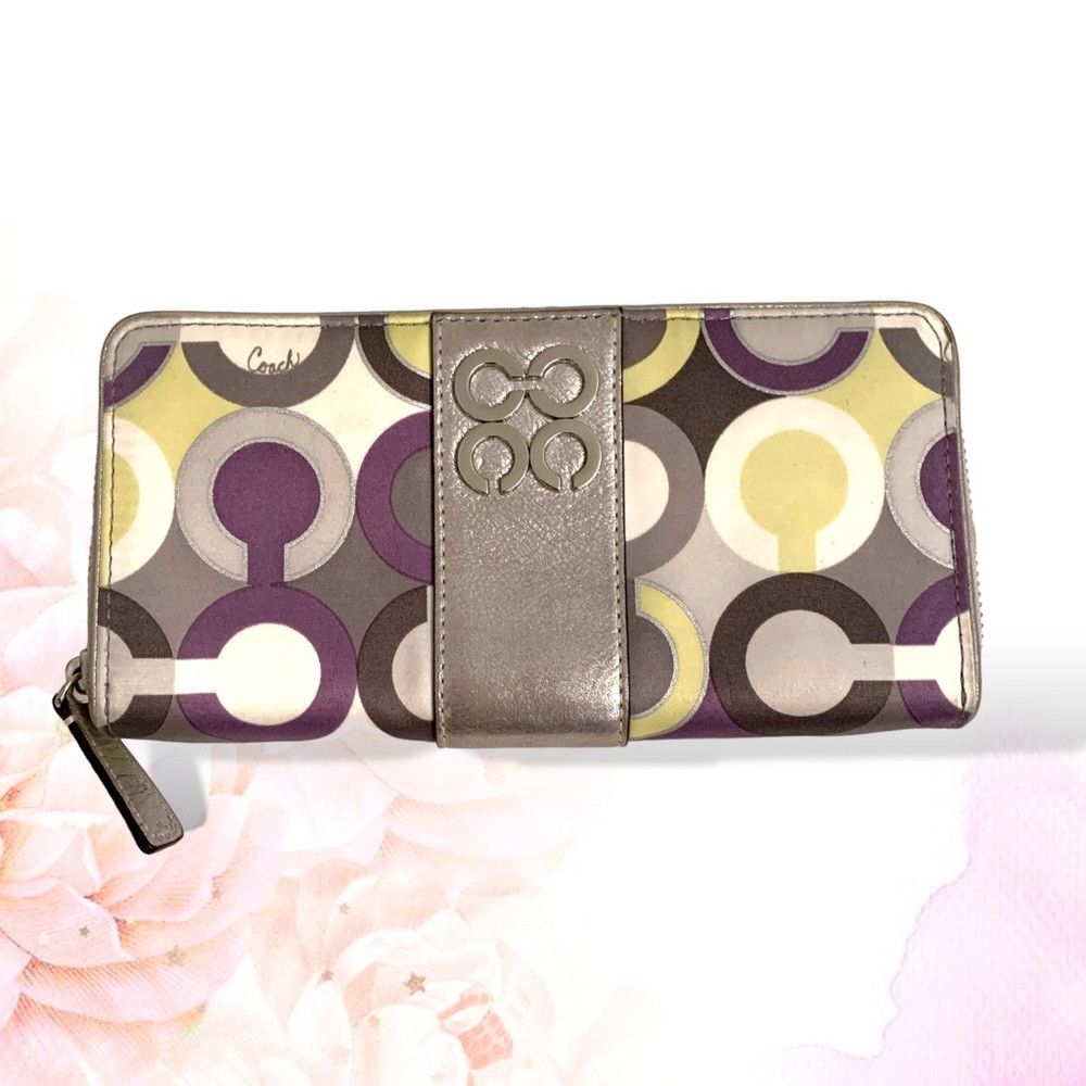 Coach COACH Julia Outline Op Art Zip Around Accordian Wallet | Grailed