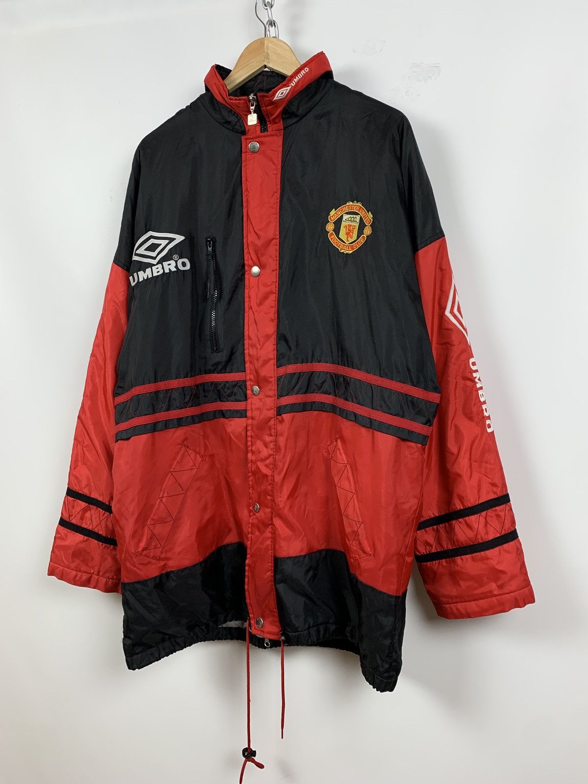 Umbro × Vintage Vintage Umbro Manchester United Sharp Heavy Coat Jacket ...