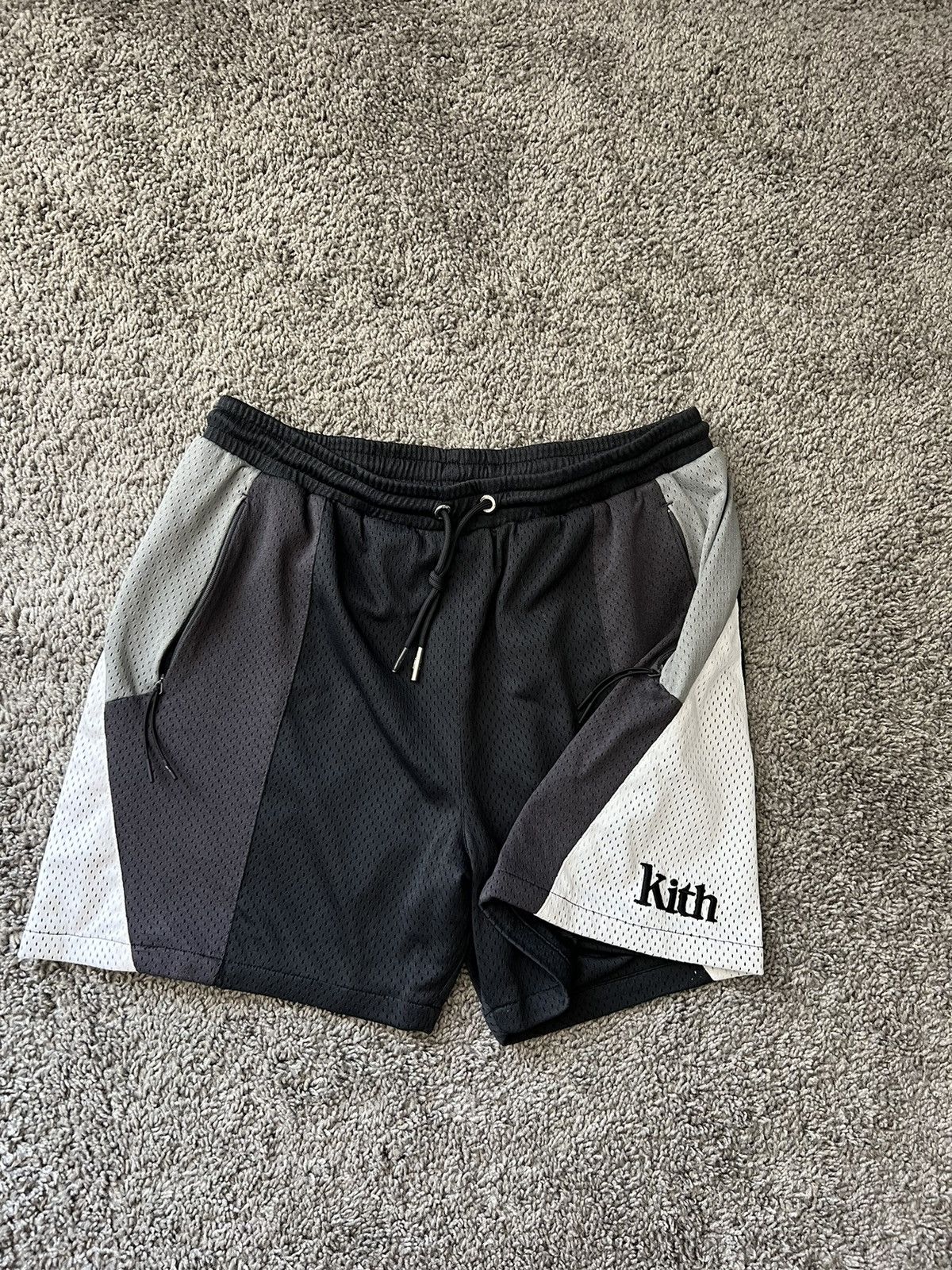 Kith Kith Tri-Color Mesh Shorts | Grailed