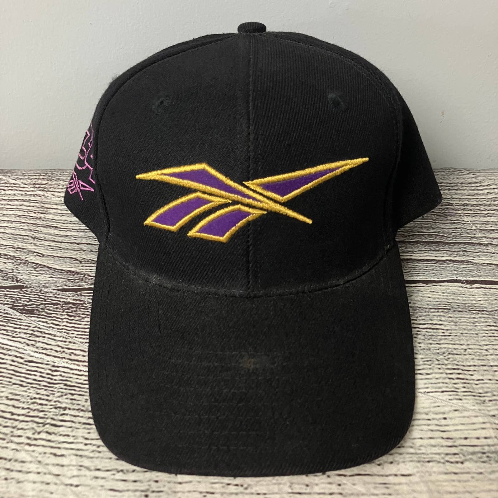 Reebok × Vintage Vintage 1990s Reebok x Charles Barkley Snapback Hat ...