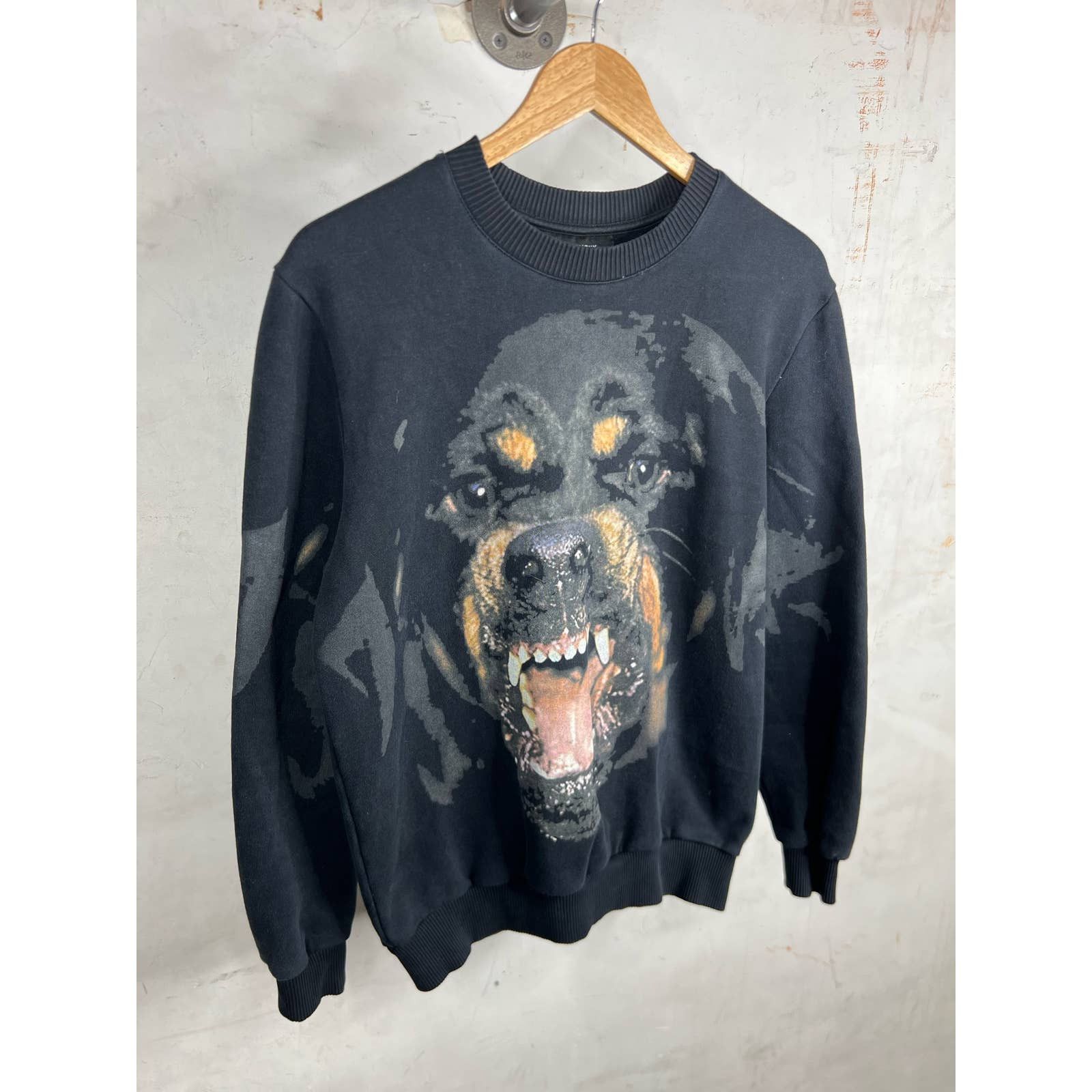 Givenchy Givenchy Rottweiler Crewneck | Grailed