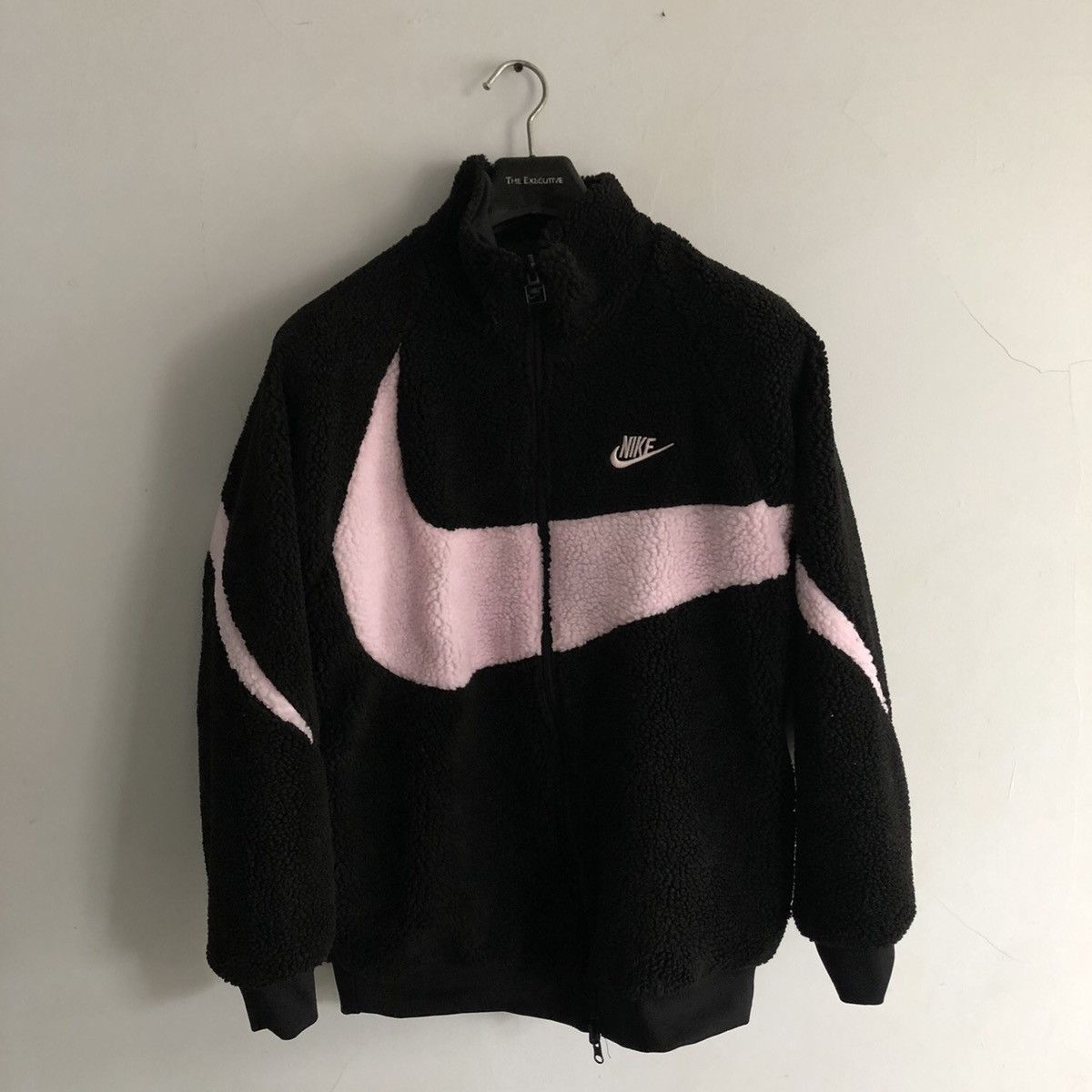 Nike Nike Reversible Fleece Jacket Big Swoosh (BOA) - Black/Pink | Grailed