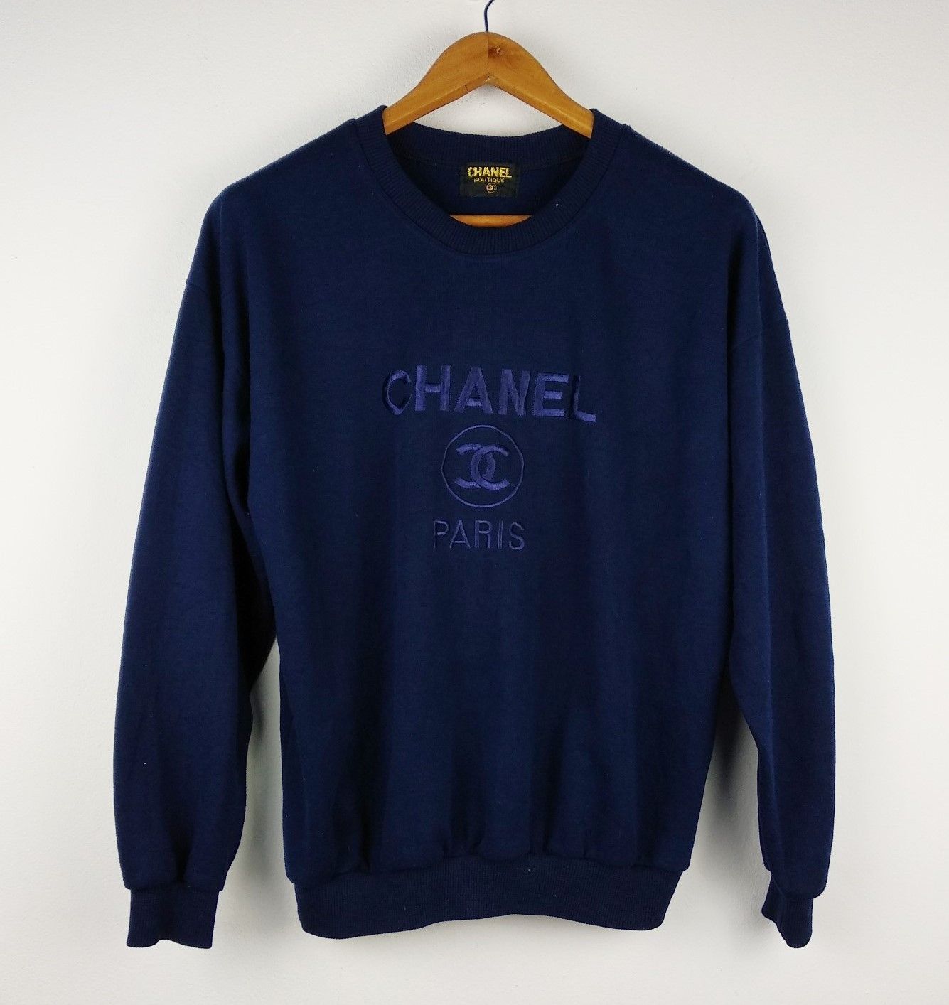 Great Description About Chanel Vintage Sweatshirt