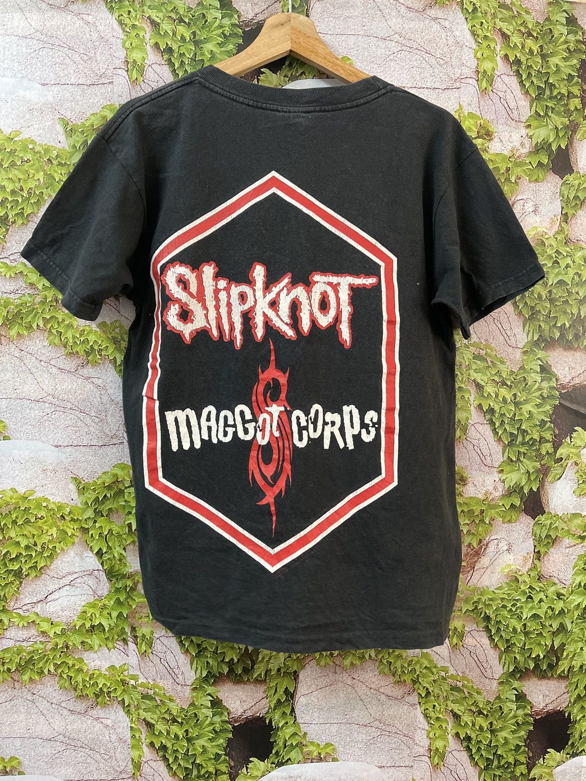 Vintage VINTAGE 00s SLIPKNOT MAGGOT CORPS TEE VERY RARE | Grailed