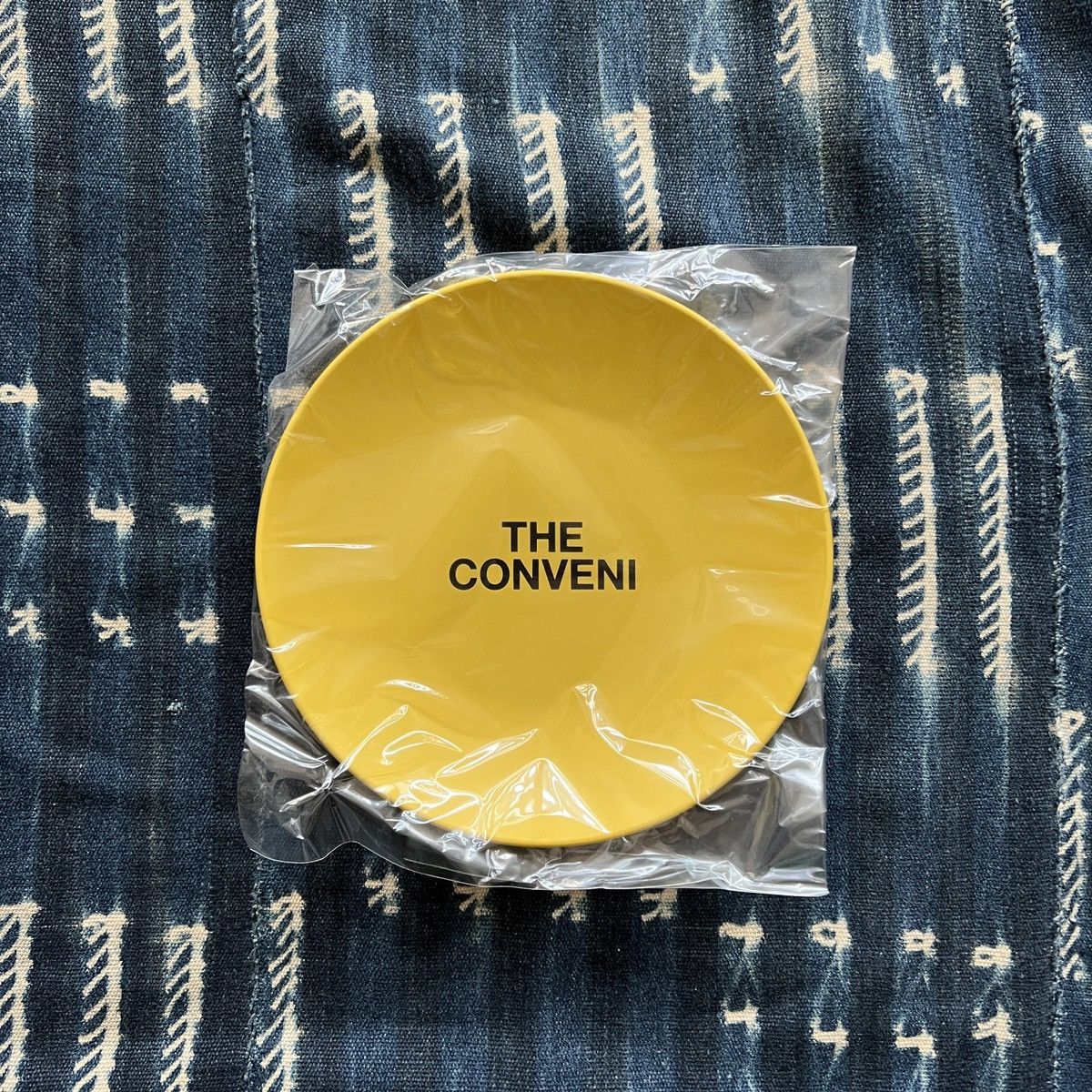 THE CONVENI The Conveni by Hiroshi Fujiwara Fragment Design Dish OS ...