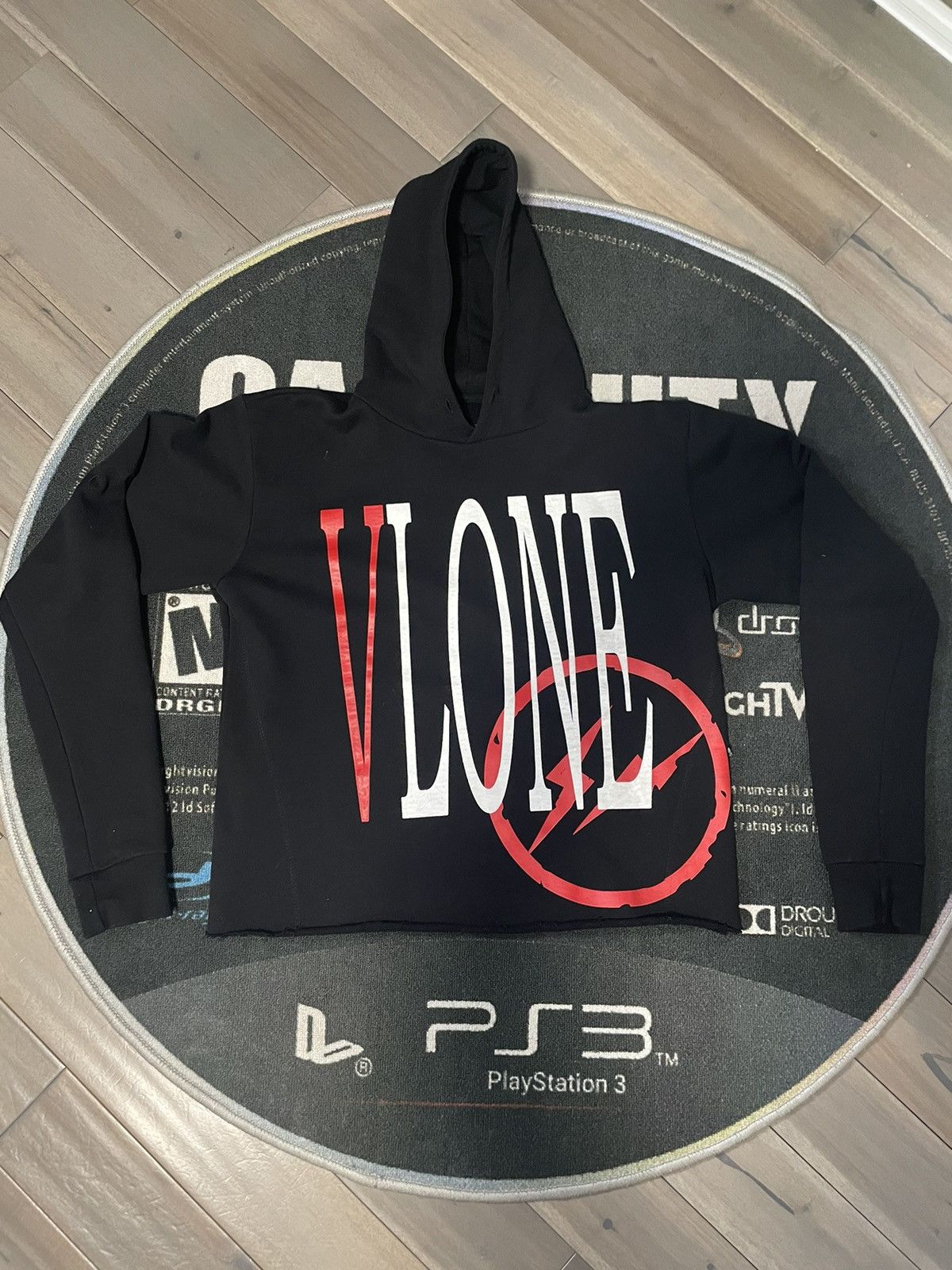 Vlone Vlone Fragment hoodie cropped | Grailed