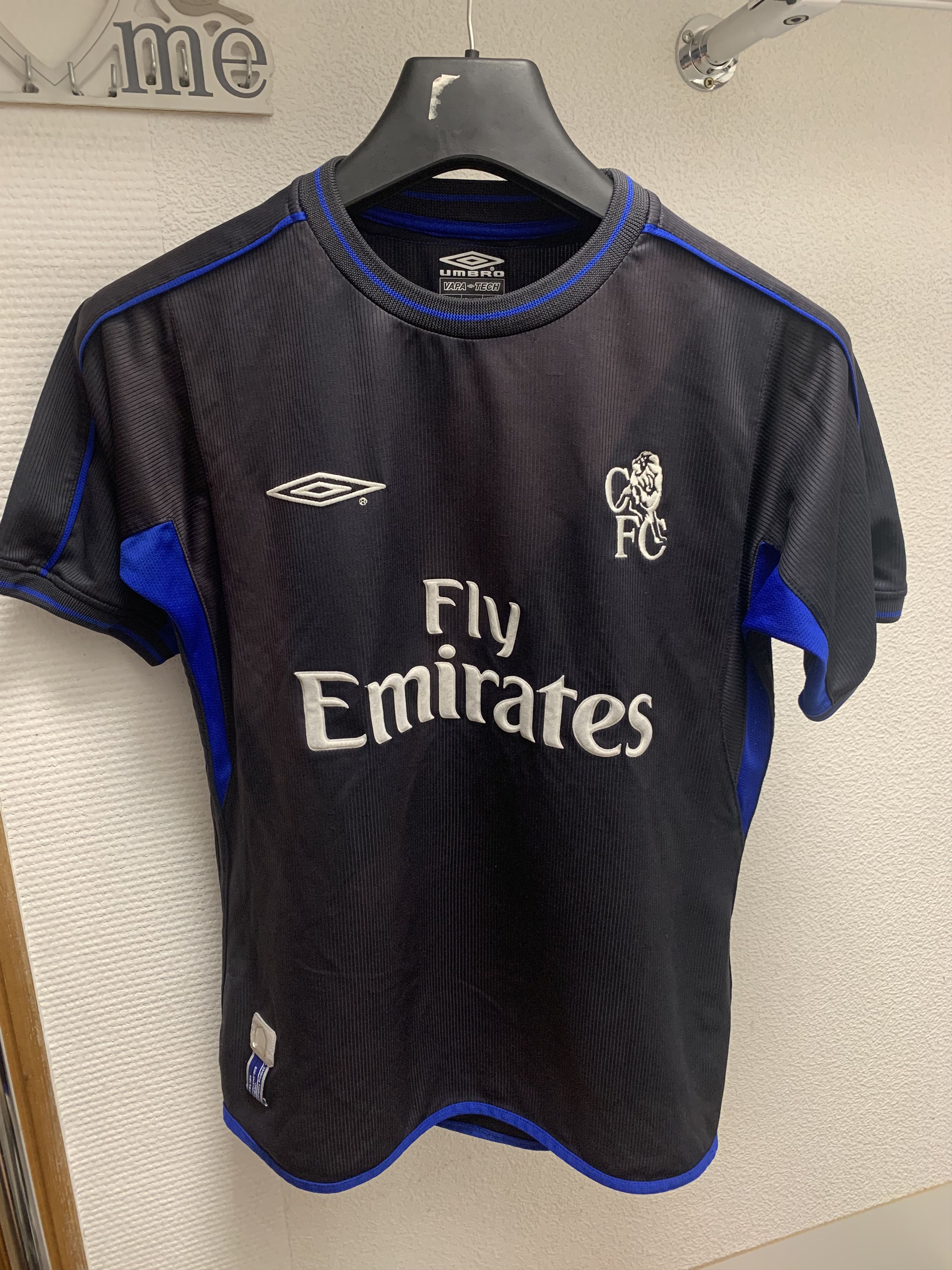 Vintage Chelsea Umbro fly emirates soccer jersey 2002-2004 S | Grailed
