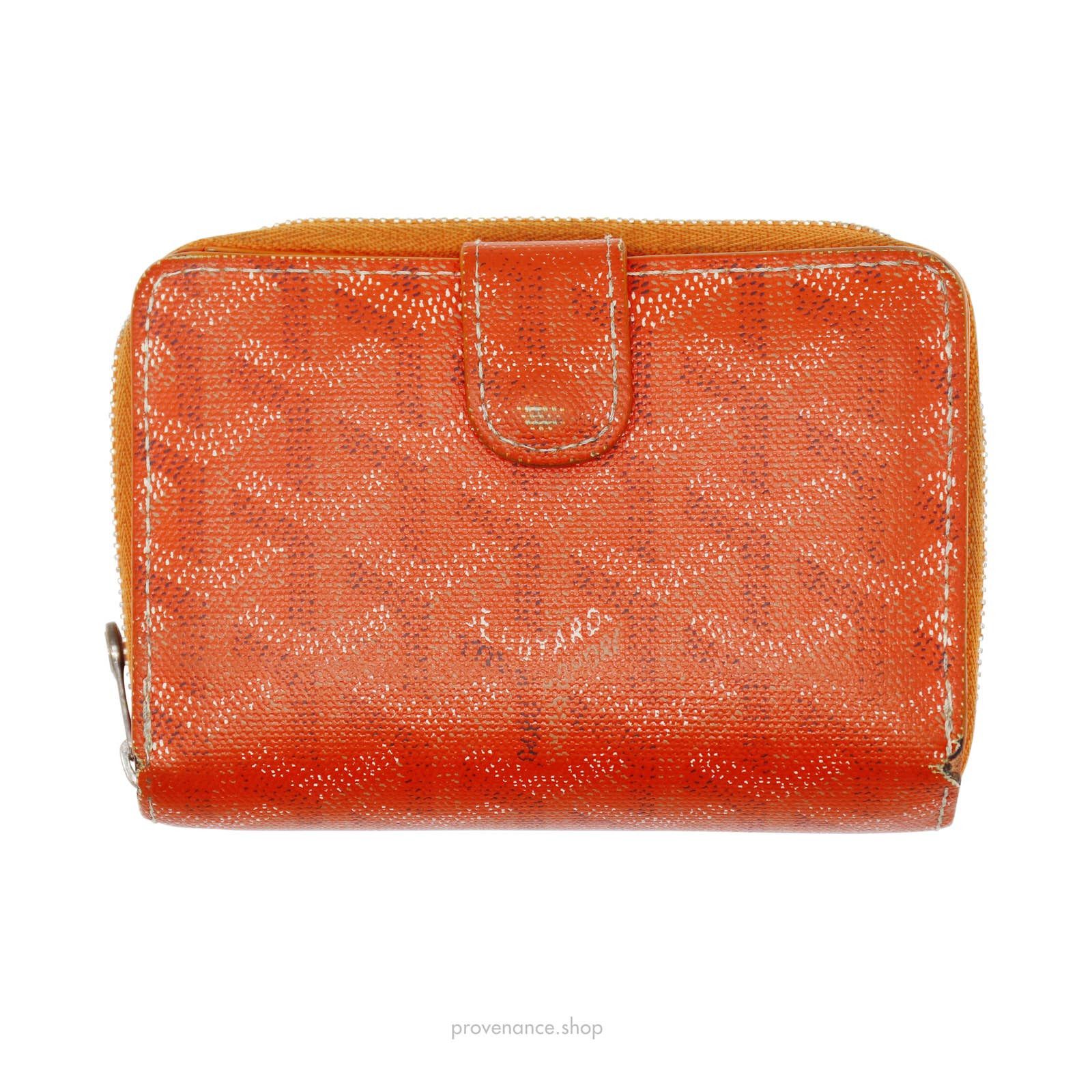 Goyard 🔴 Compact Trifold Wallet - Orange Goyardine | Grailed