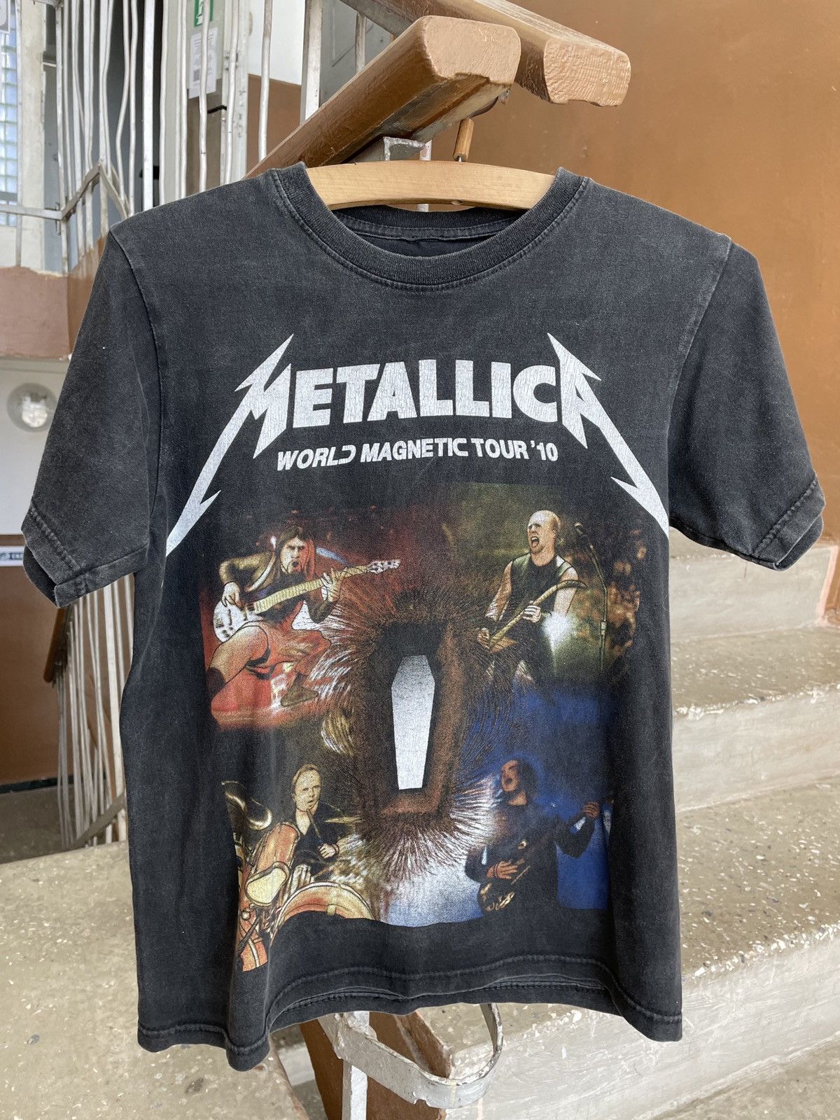 Metallica Metallica World Magnetic Tour 2010 T-Shirt | Grailed