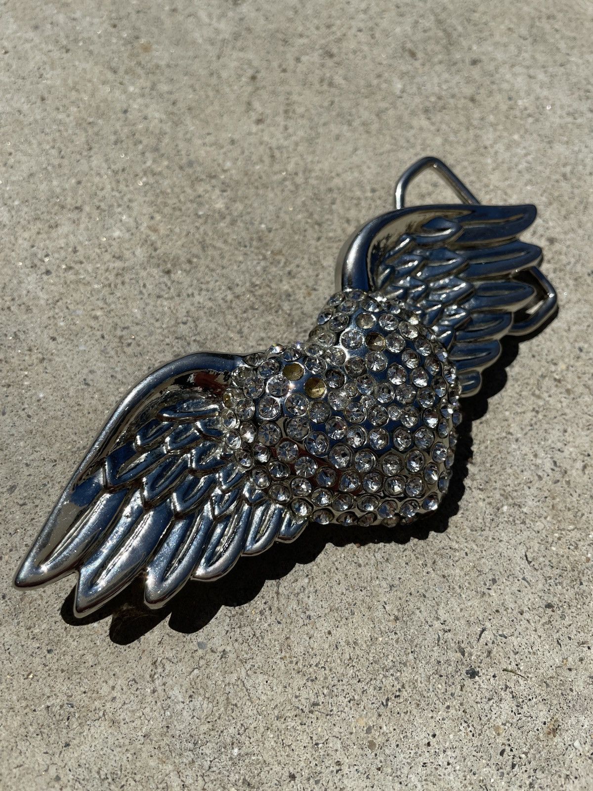 Vintage Heart wing bedazzled belt buckle | Grailed