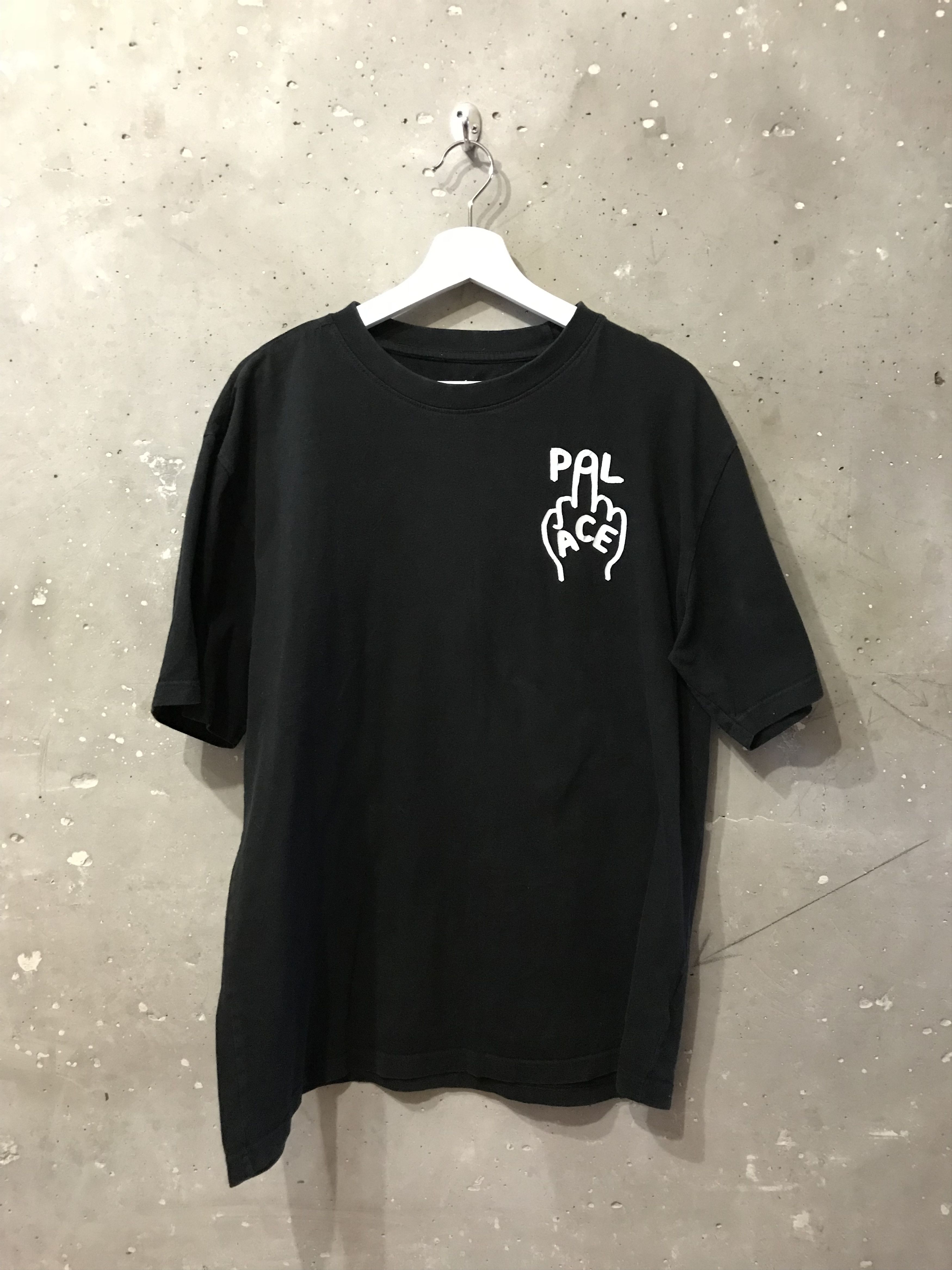 Palace Palace Middle Finger Tee | Grailed