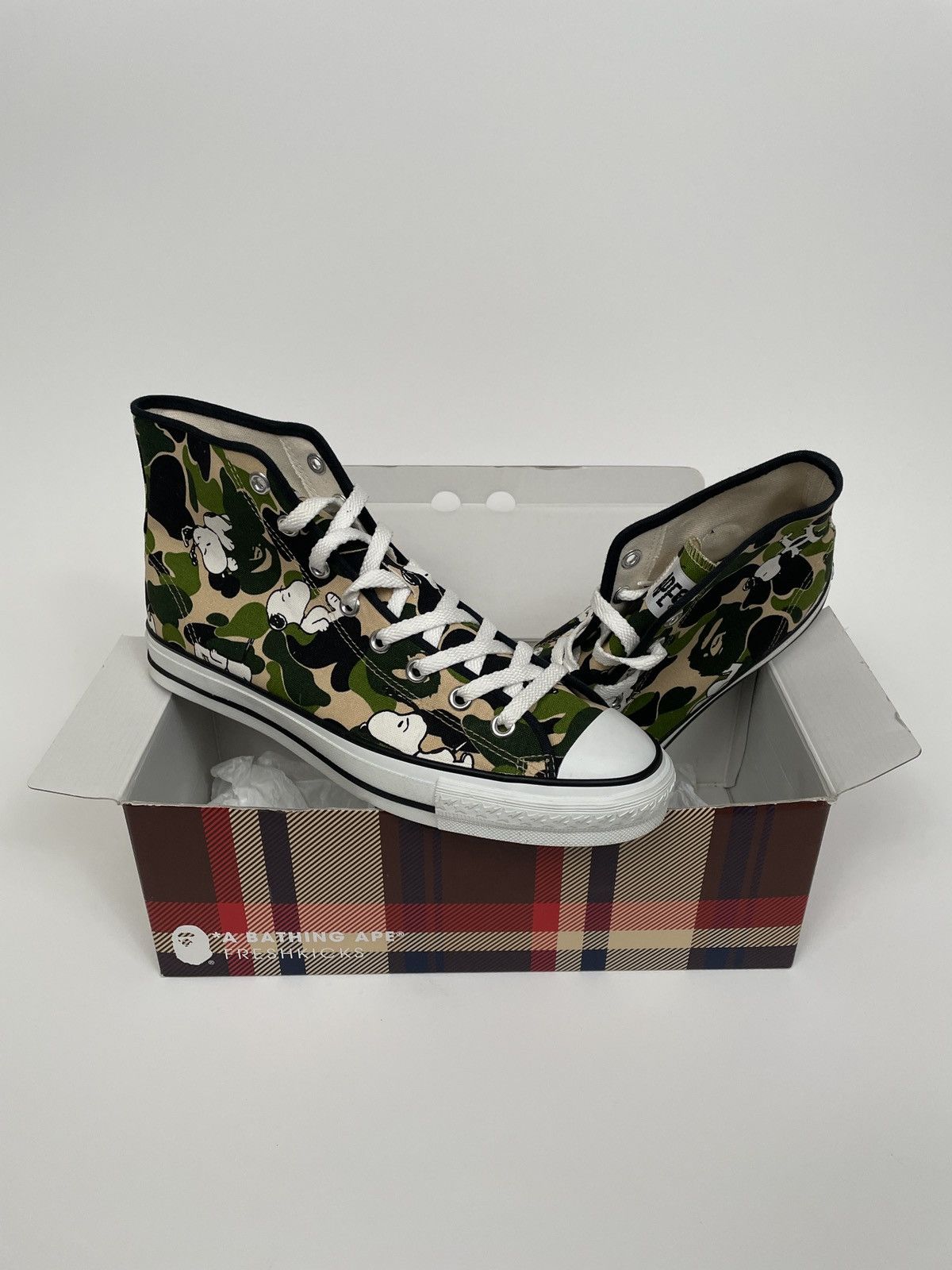 Bape × Peanuts AW14 BAPE x Peanuts Snoopy Ape Sta Converse Hi | Grailed