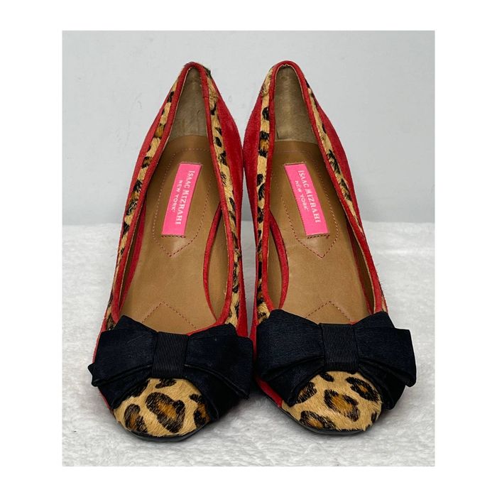 Isaac Mizrahi Isaac Mizrahi Brand New Red Suede Leopard Print Pumps ...