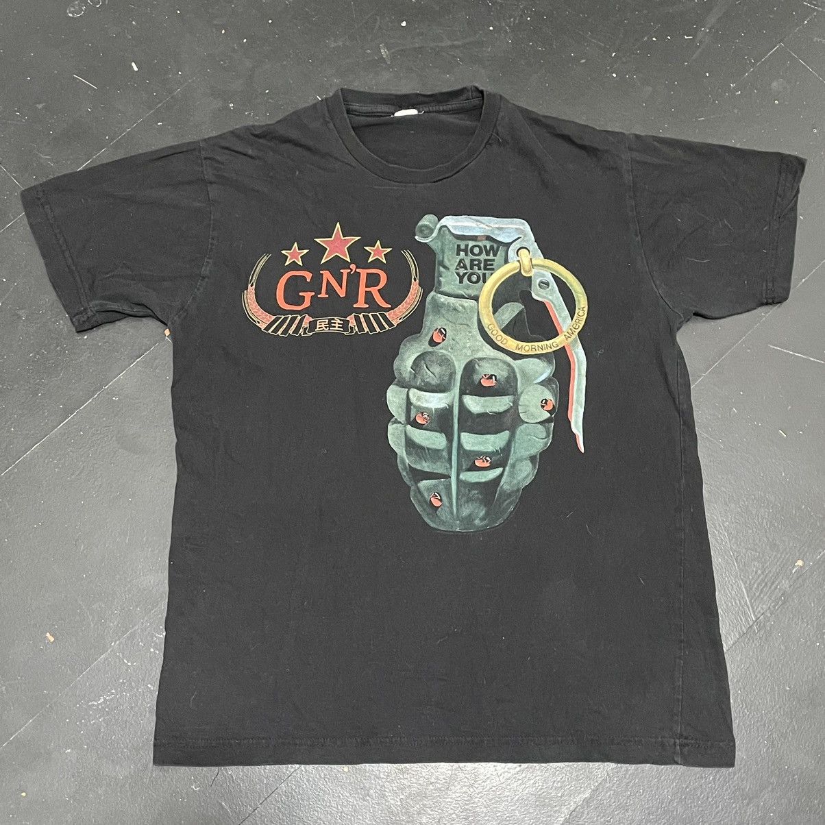 Band Tees × Guns N' Roses × Vintage GNR grenade tee | Grailed