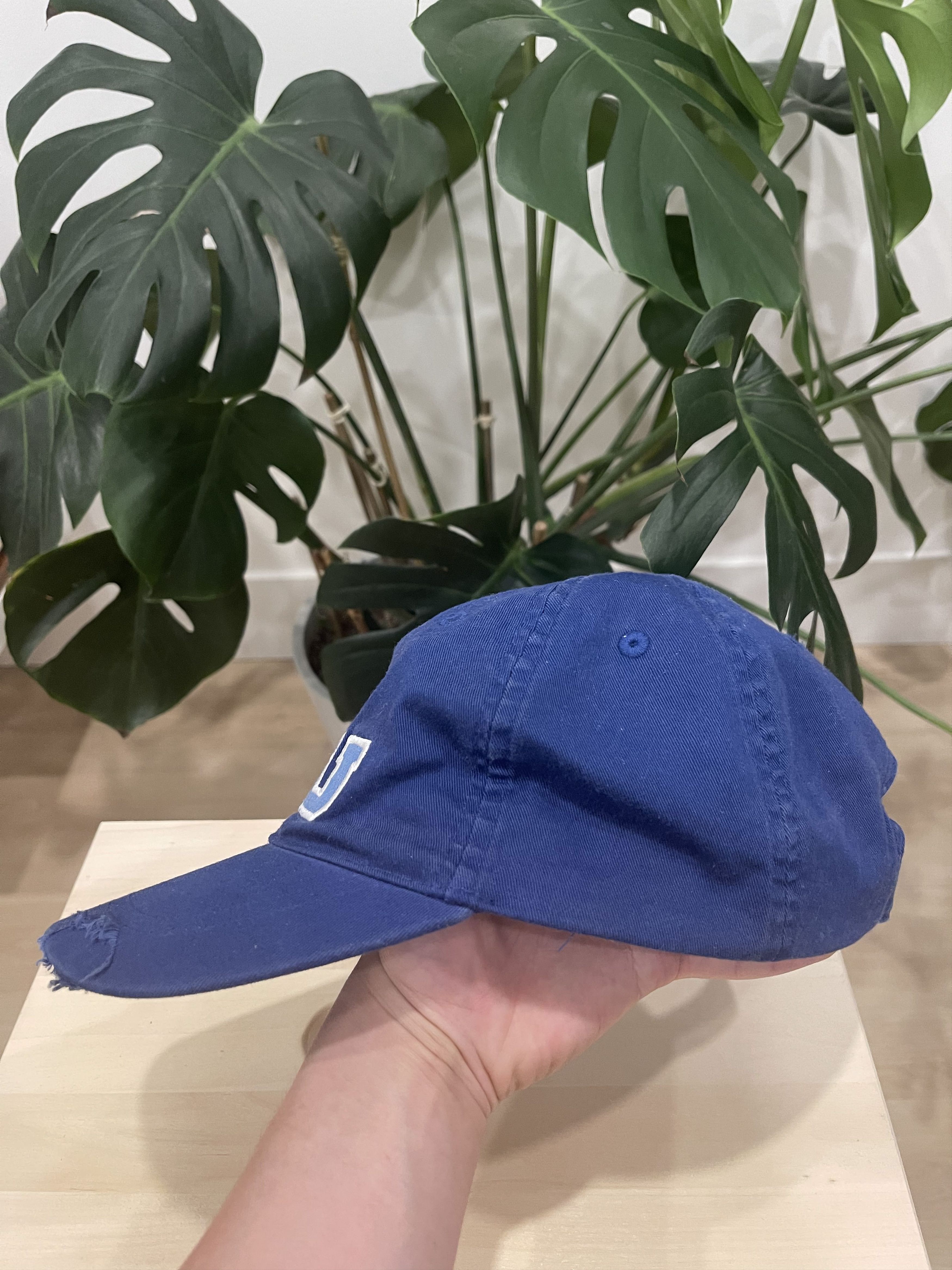 Disney × Streetwear × Vintage Vintage Disney Monsters Inc University MU ...