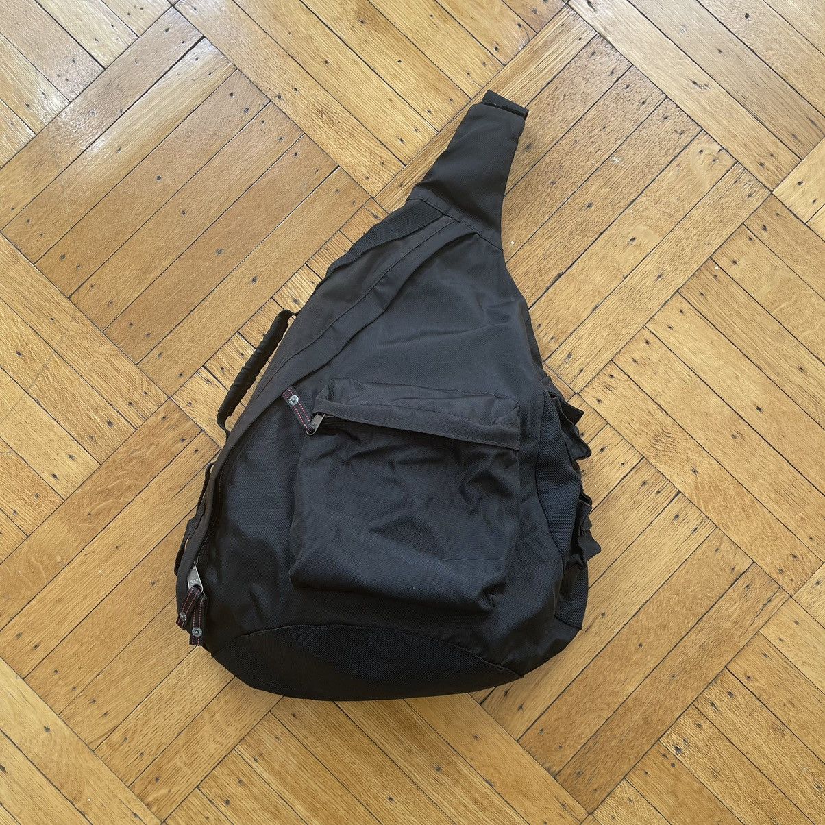 Gap Y2K Era Gap Tactical Sling Bag | Grailed