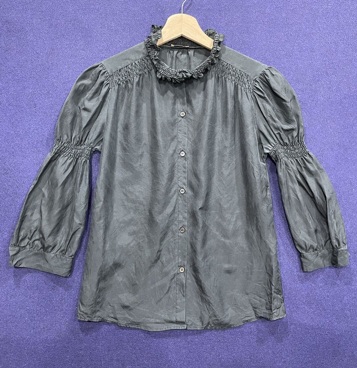 Miu Miu Vintage AMM1 2006 Miu Miu Summer Ruffle button up 100% Silk ...