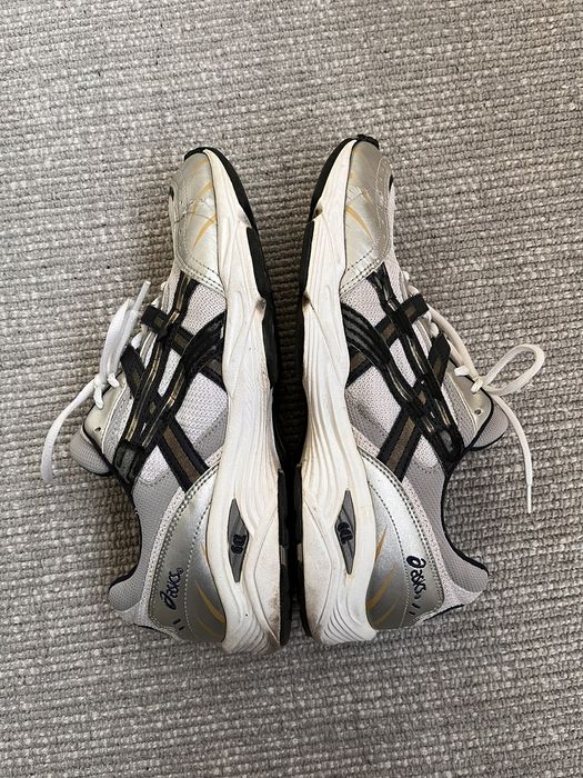 Asics Vintage 00s Sneakers Asics Gel running retro gorpcore | Grailed