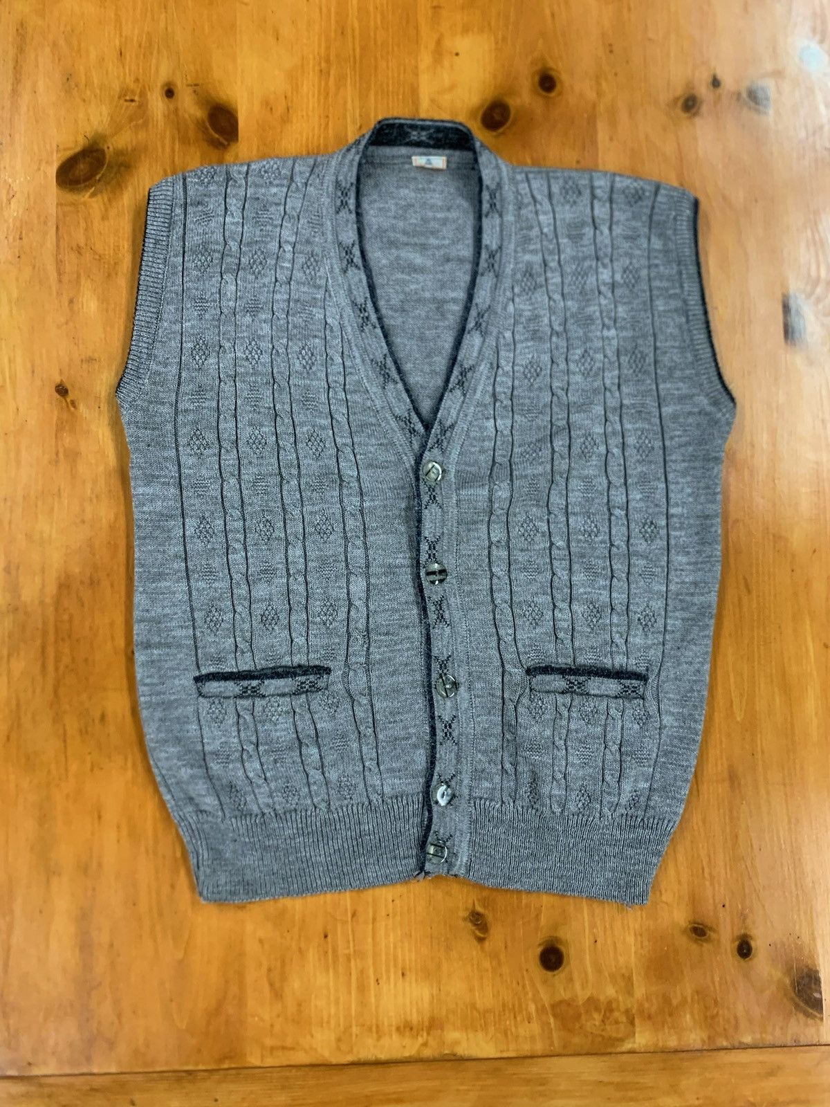 Vintage Vintage Arabic Tonal Diamond Sweater Vest | Grailed