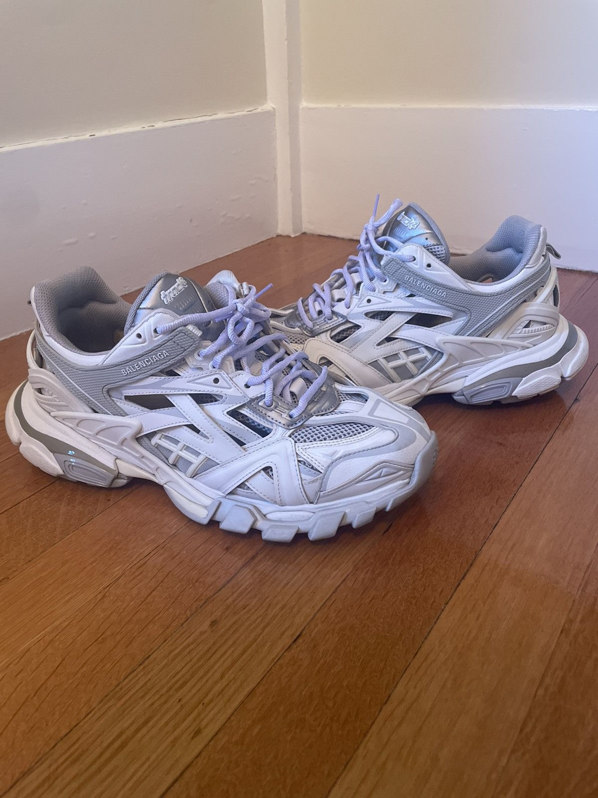 Balenciaga Balenciaga Track Runner 2.0 White | Grailed