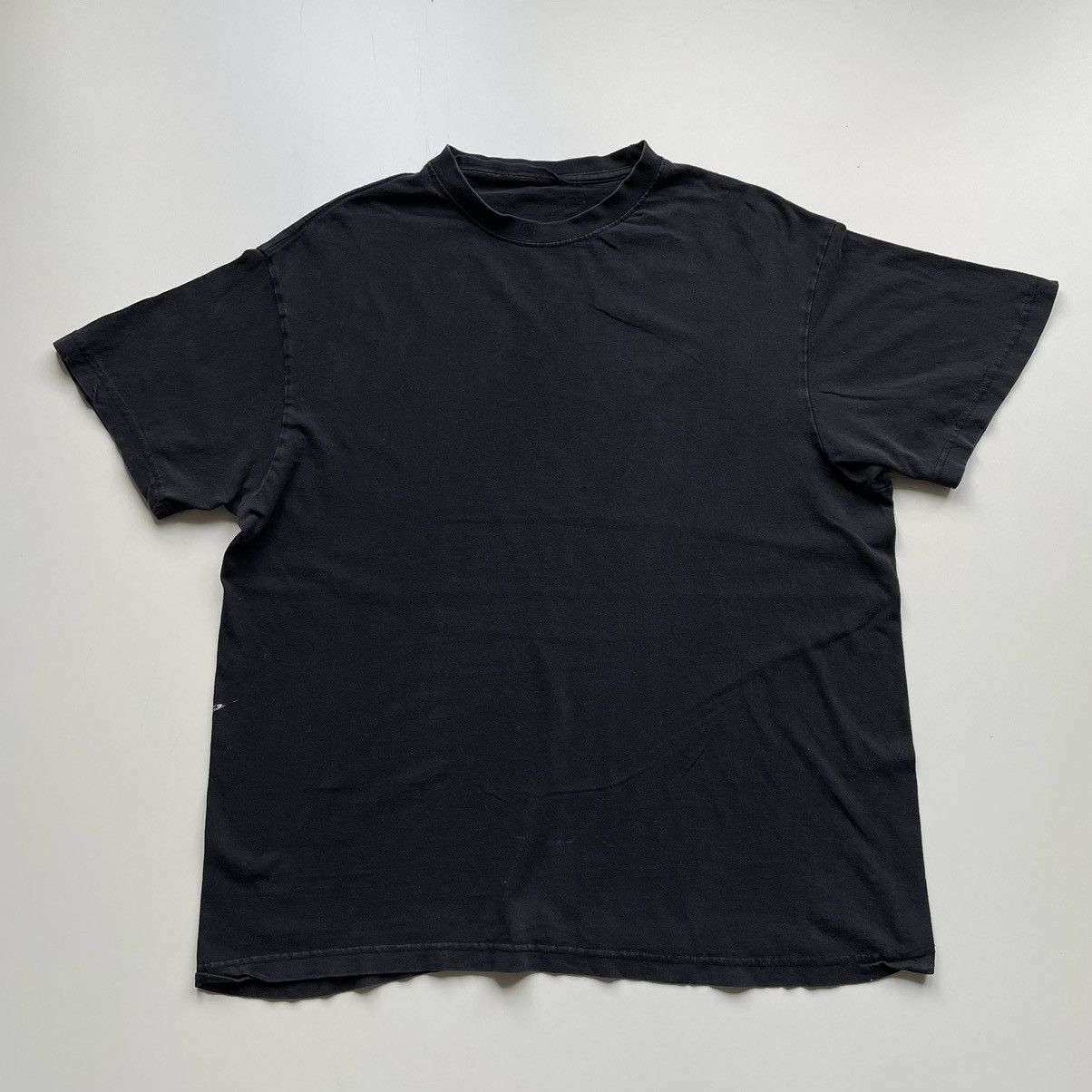 Streetwear × Vintage Vintage Y2K faded Black blank T shirt made in USA ...
