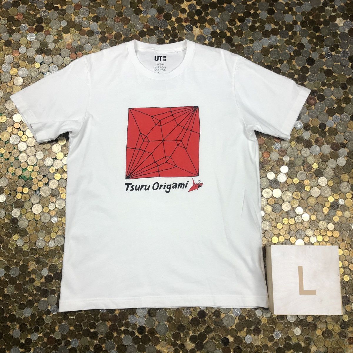 Uniqlo × Vintage Uniqlo x Vintage Tsuru Origami t-shirt | Grailed