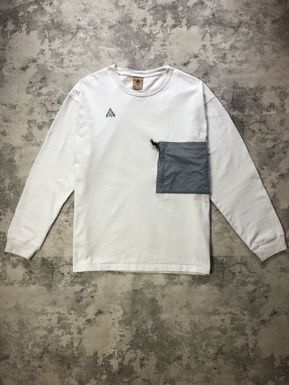 Nike × Nike ACG × Streetwear Nike ACG neylon pocket crewneck | Grailed