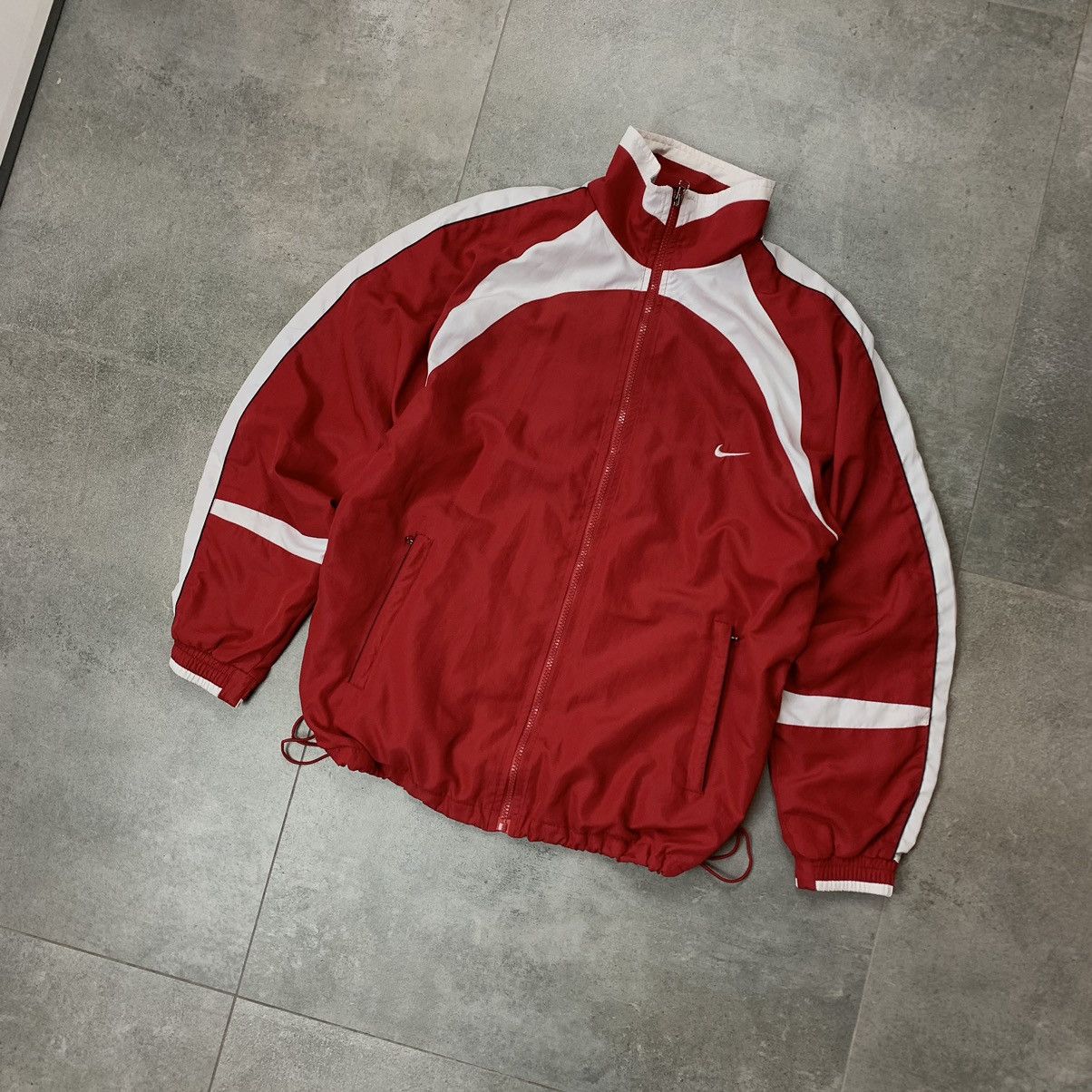 Nike Nike vintage light jacket streetwear M red oversize drill | Grailed