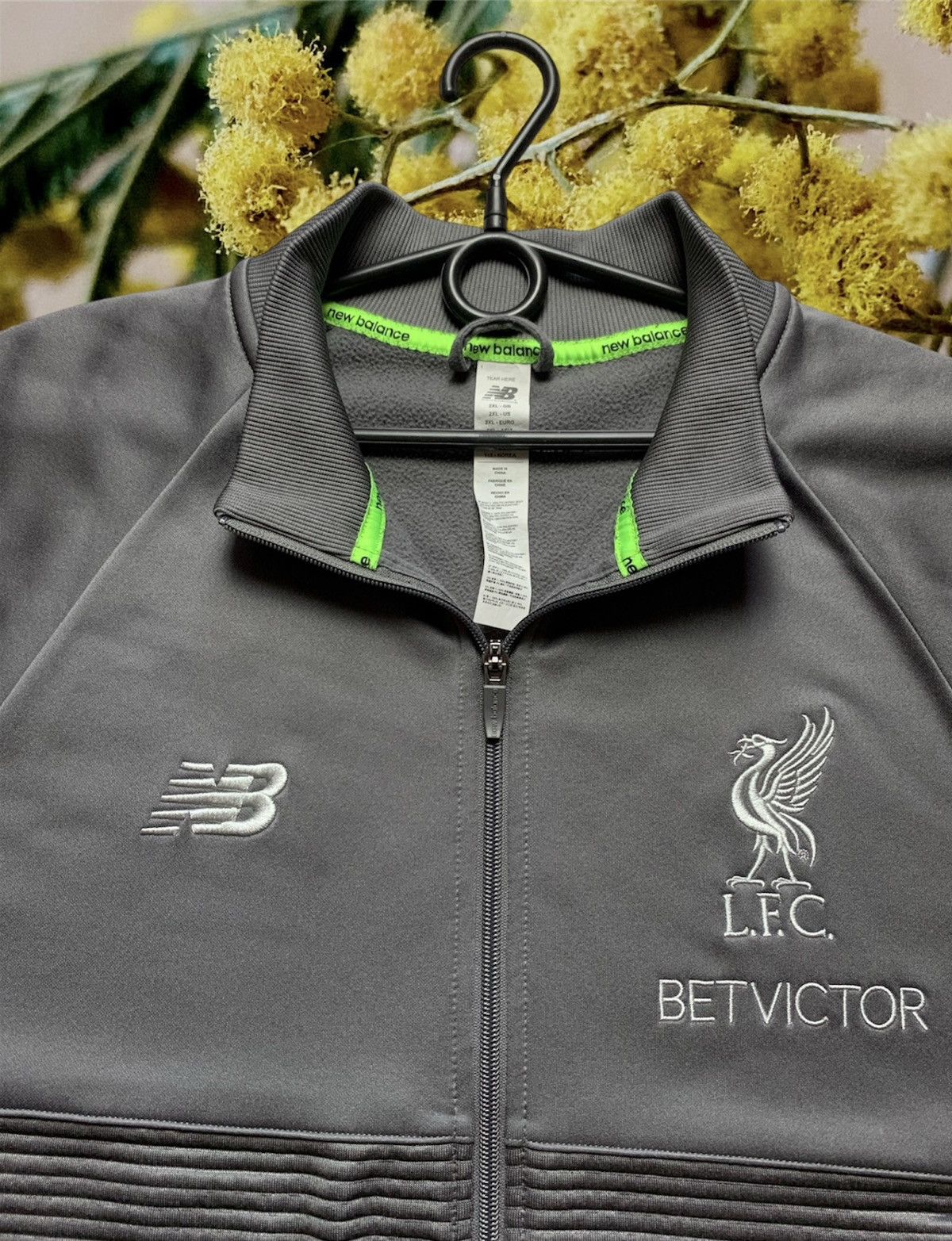 New Balance L.F.C. Vintage Track jacket Liverpool New balance YNWA XXL ...