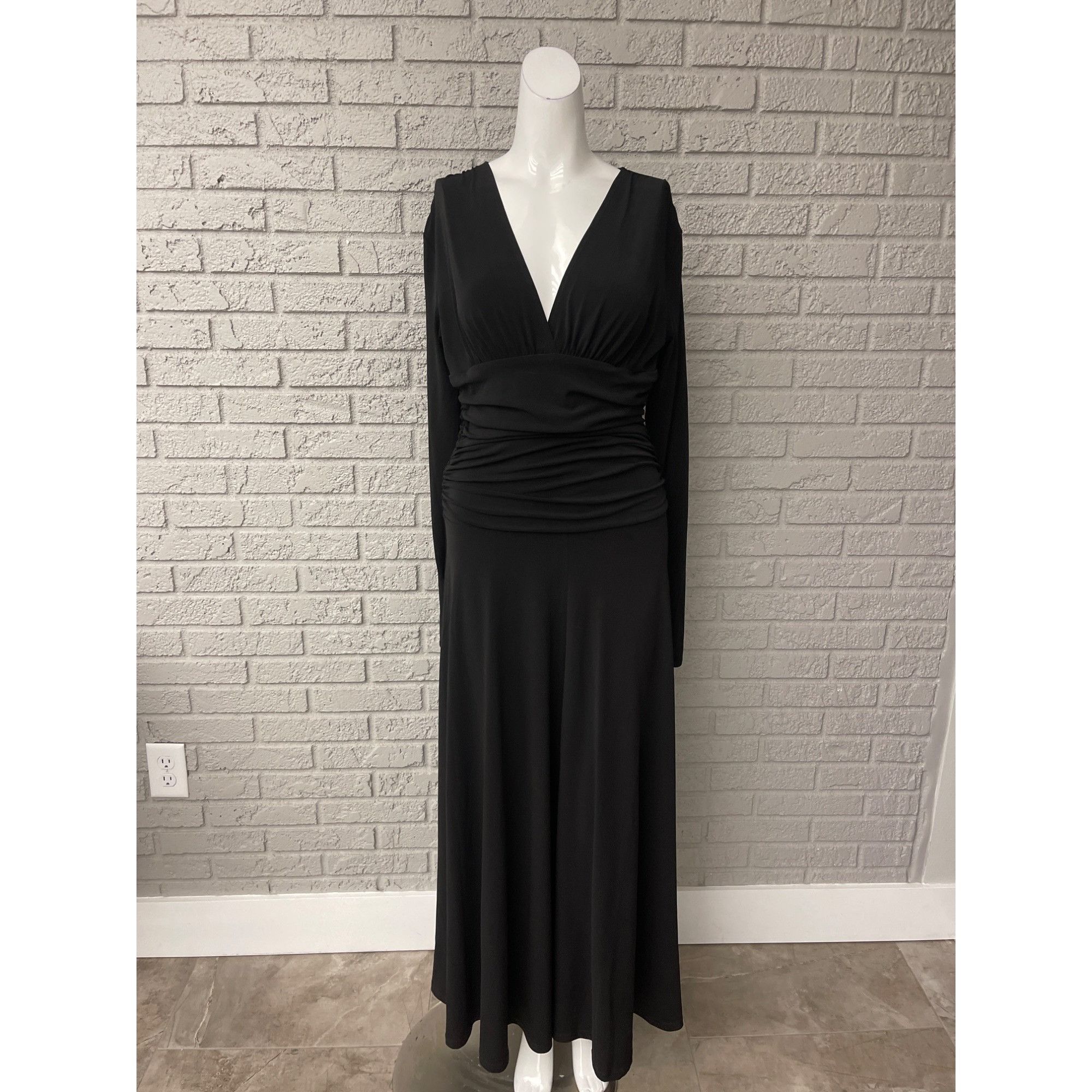 Other Shape FX Black Long Sleeve V-Neck Shapewear Maxi M Dress | Grailed