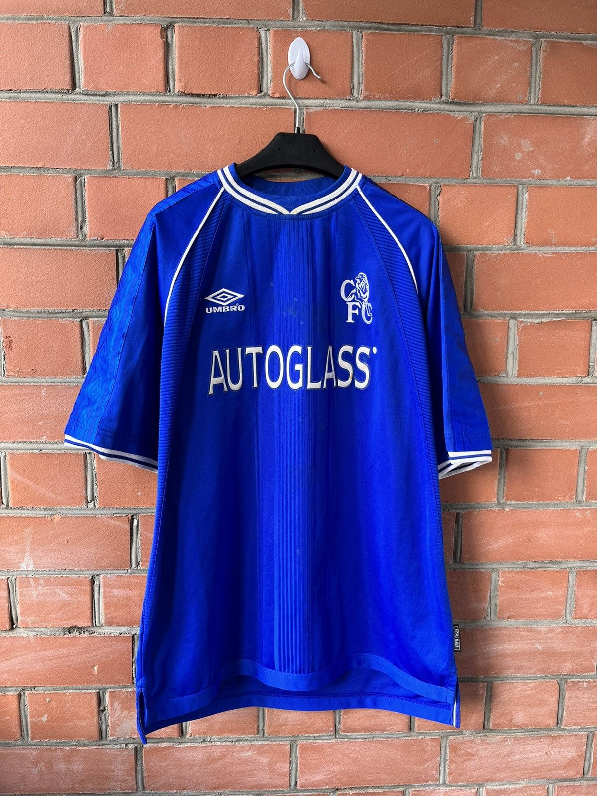 Chelsea Soccer × Umbro Vintage Umbro Autoglass Chelsea 1997-1999 Home ...